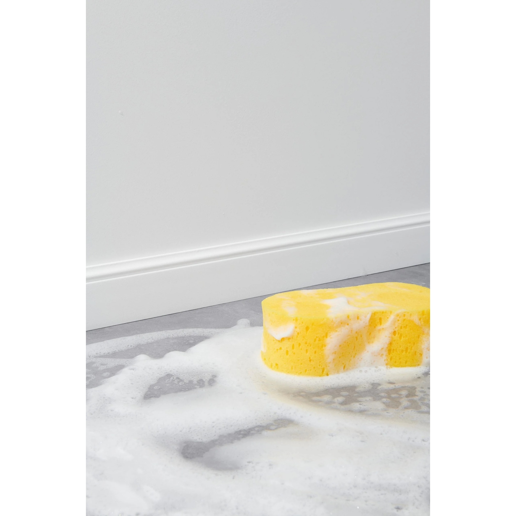 Plinta din polimer dur FL1, 80mmx13mm, lungime 2m - eMAG.ro