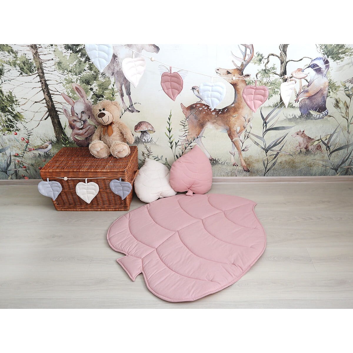 Covoras de joc in forma de frunza, Bumbac, 95x110 cm, Roz - eMAG.ro