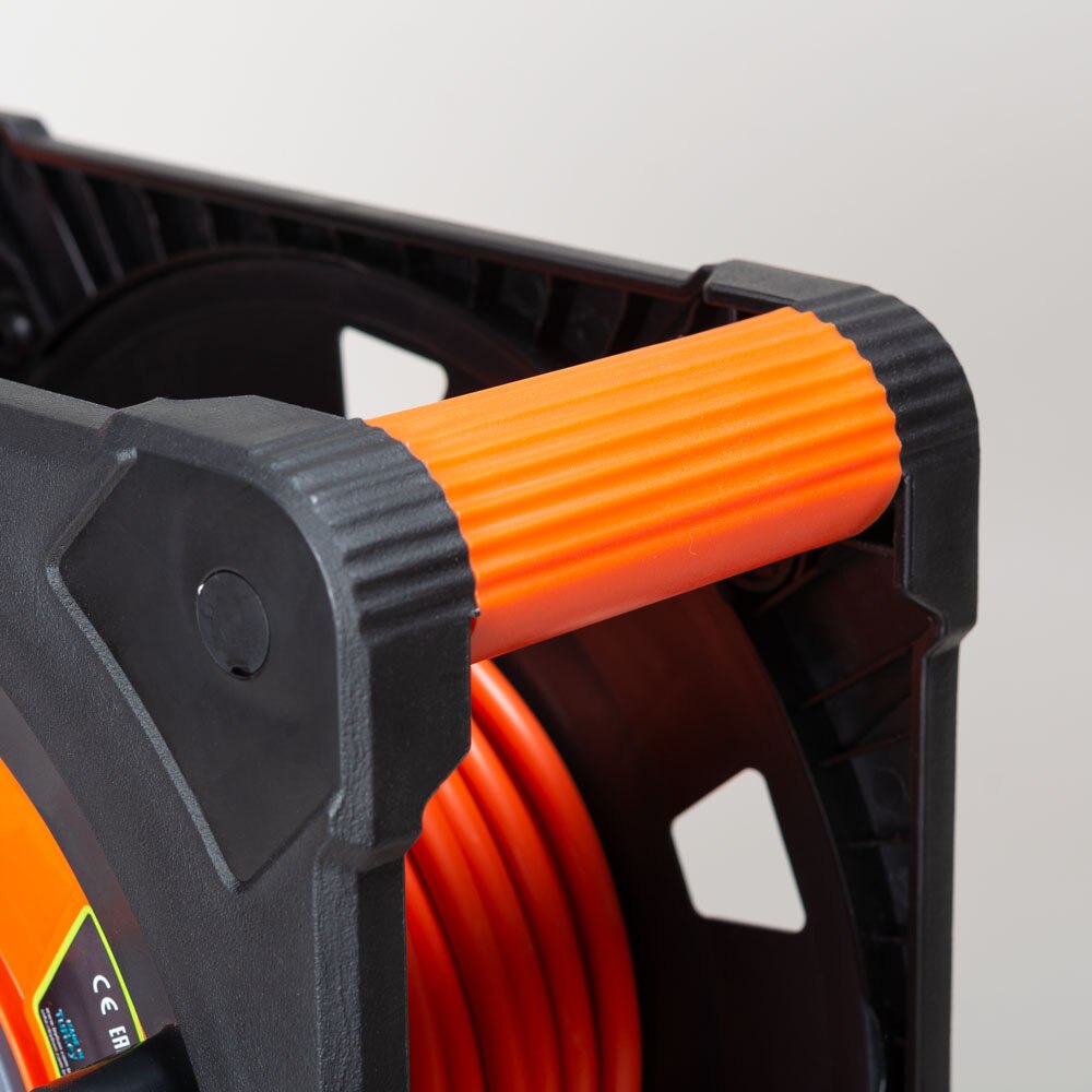 Derulator caseta 4 prize 20m 3X1.5 IP44, Emfanorm - eMAG.ro