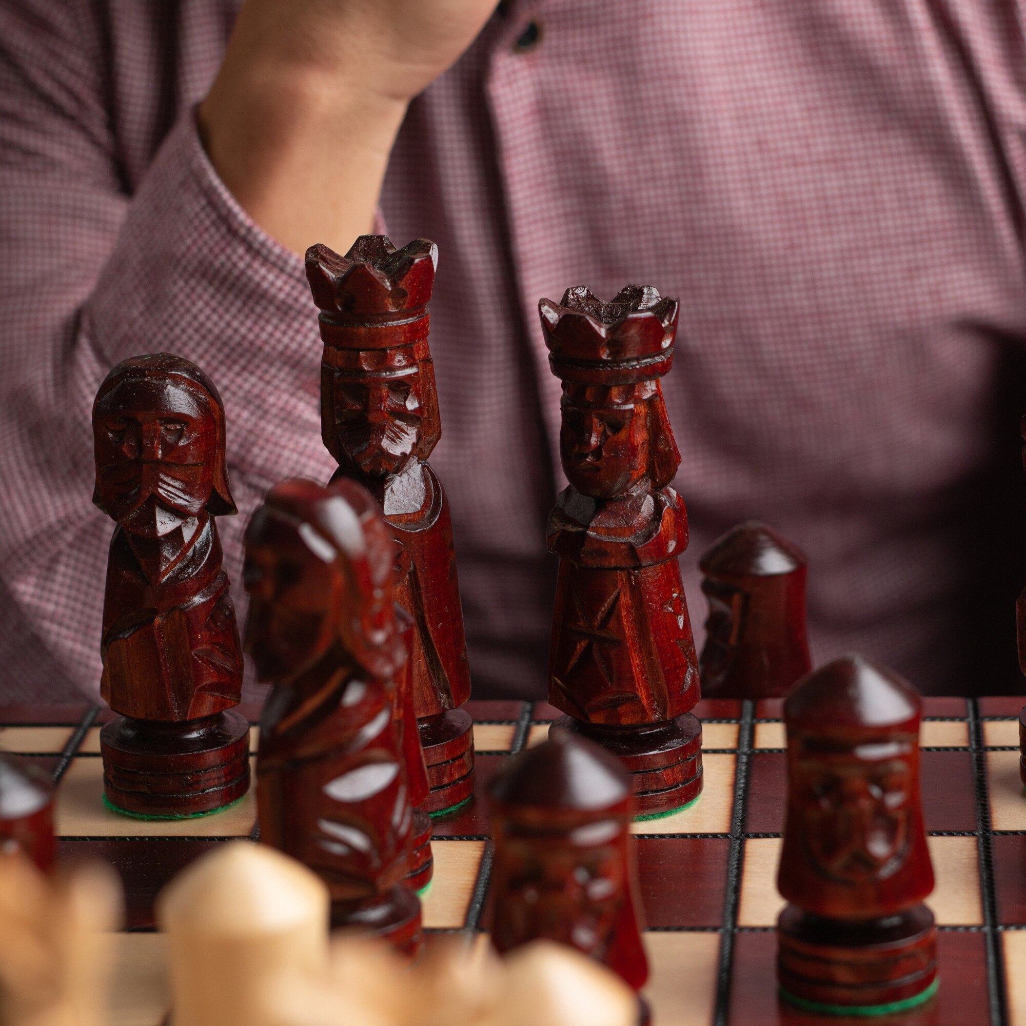 Set de sah Master of Chess, Model clasic, Tabla pliabla, 50 x 50 cm ...