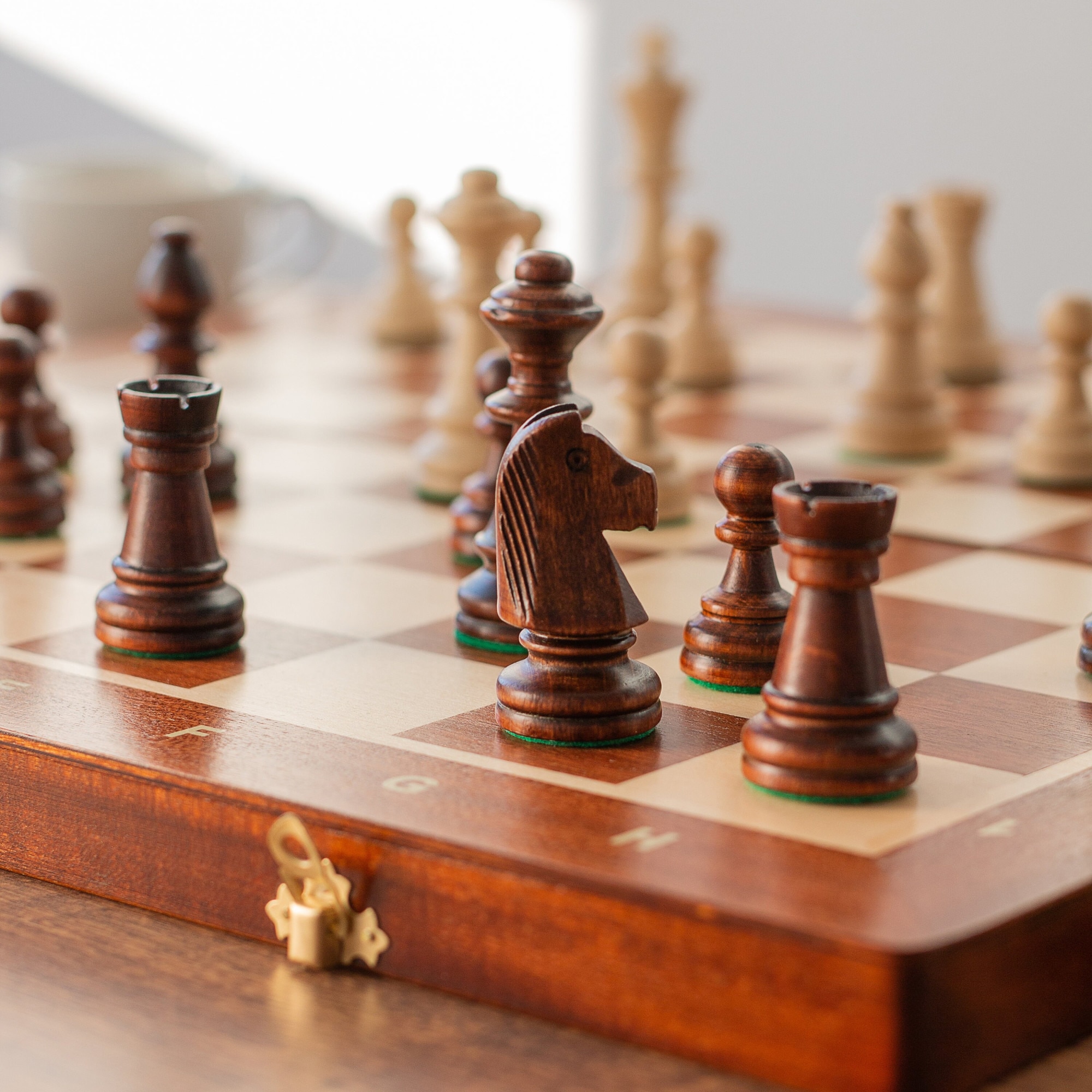 Turneu Set de sah Master of Chess, Model clasic, Tabla pliabla, 54 x 54 ...