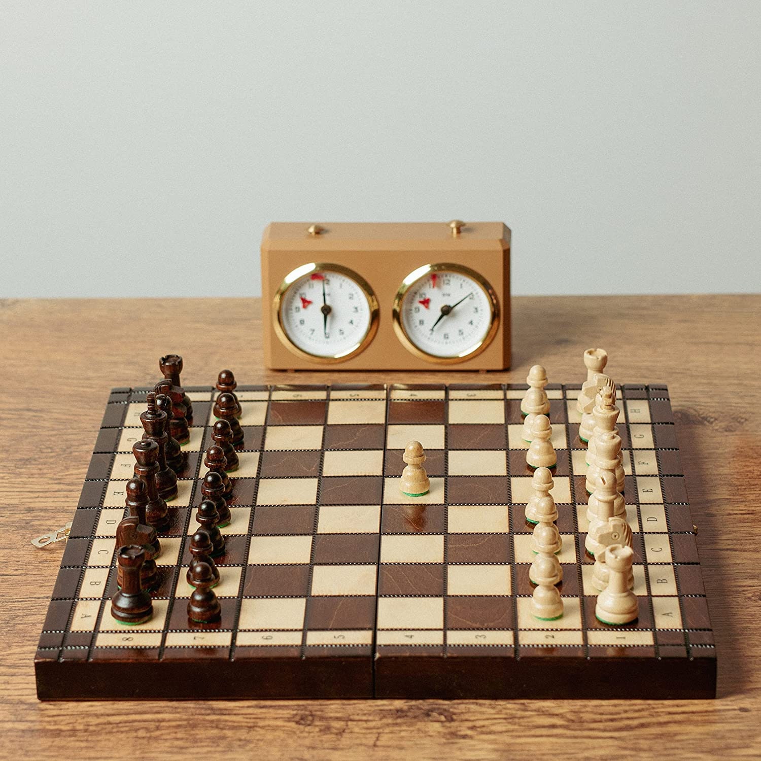 Set de sah Master of Chess, Model clasic, Tabla pliabla, 27.5 x 27.5 cm ...
