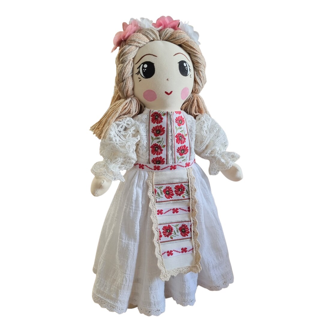 Papusa handmade traditionala romaneasca Romancuta, blonda, 45cm - eMAG.ro