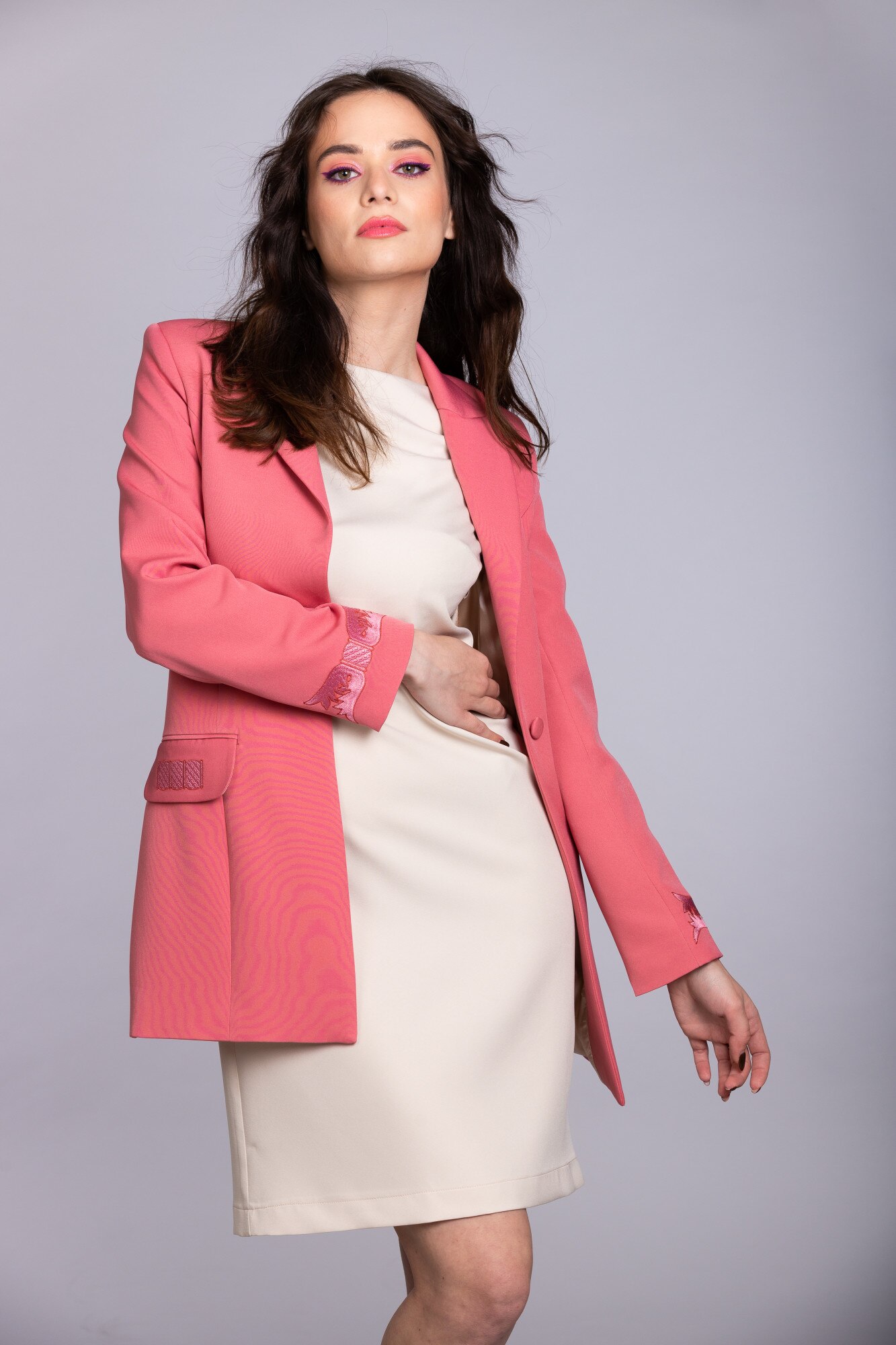 Sacou dama cu broderie Ruxandra, roz, XS - eMAG.ro