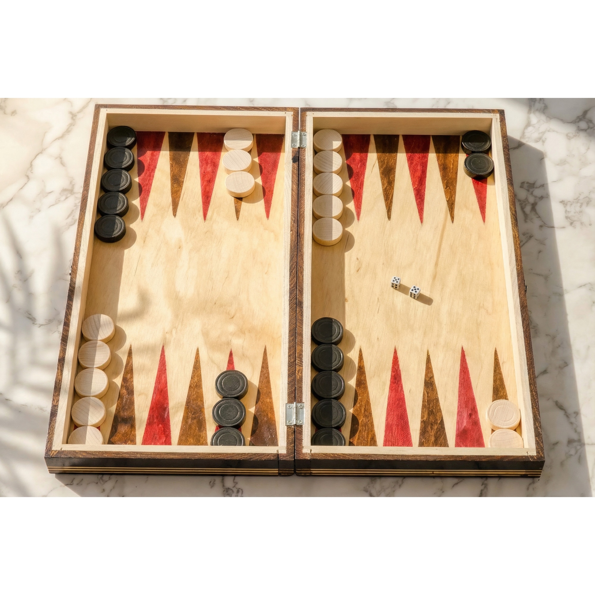 Joc Table si Dame din Lemn Lucrat Manual, 38x38 cm, Negru cu Alb - eMAG.ro