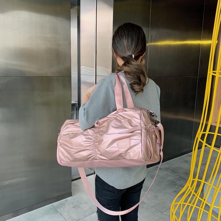 Geanta sport pentru sala cu aspect metalic, impermeabila, cu ...