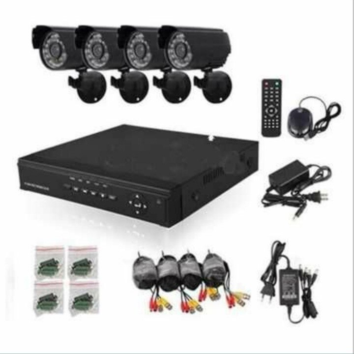 Set 4xCamere supraveghere, Camera, DVR, 4 canale - eMAG.ro