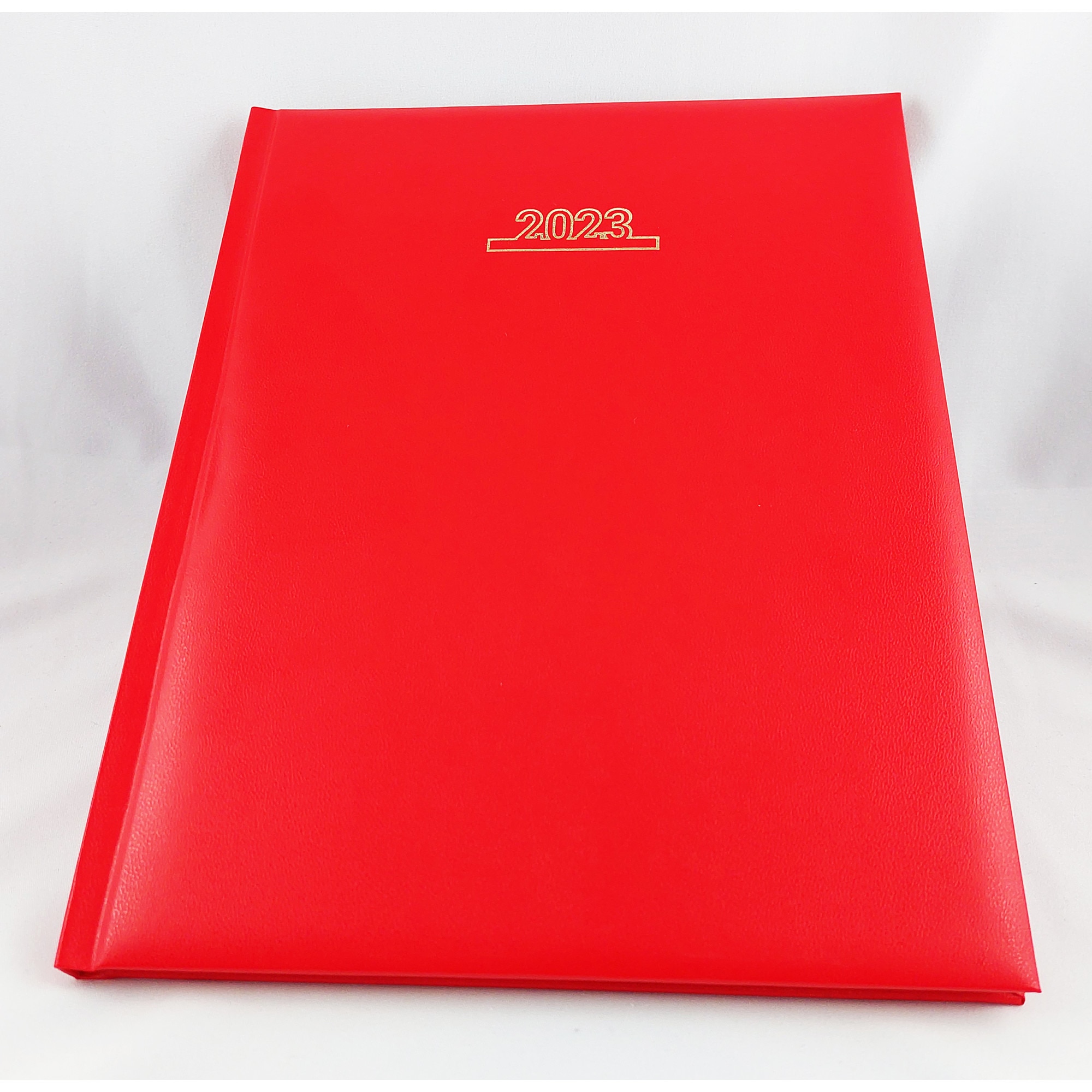 Agenda A4 datata 2023 coperta buretata rosie cu bloc cusut pentru ...