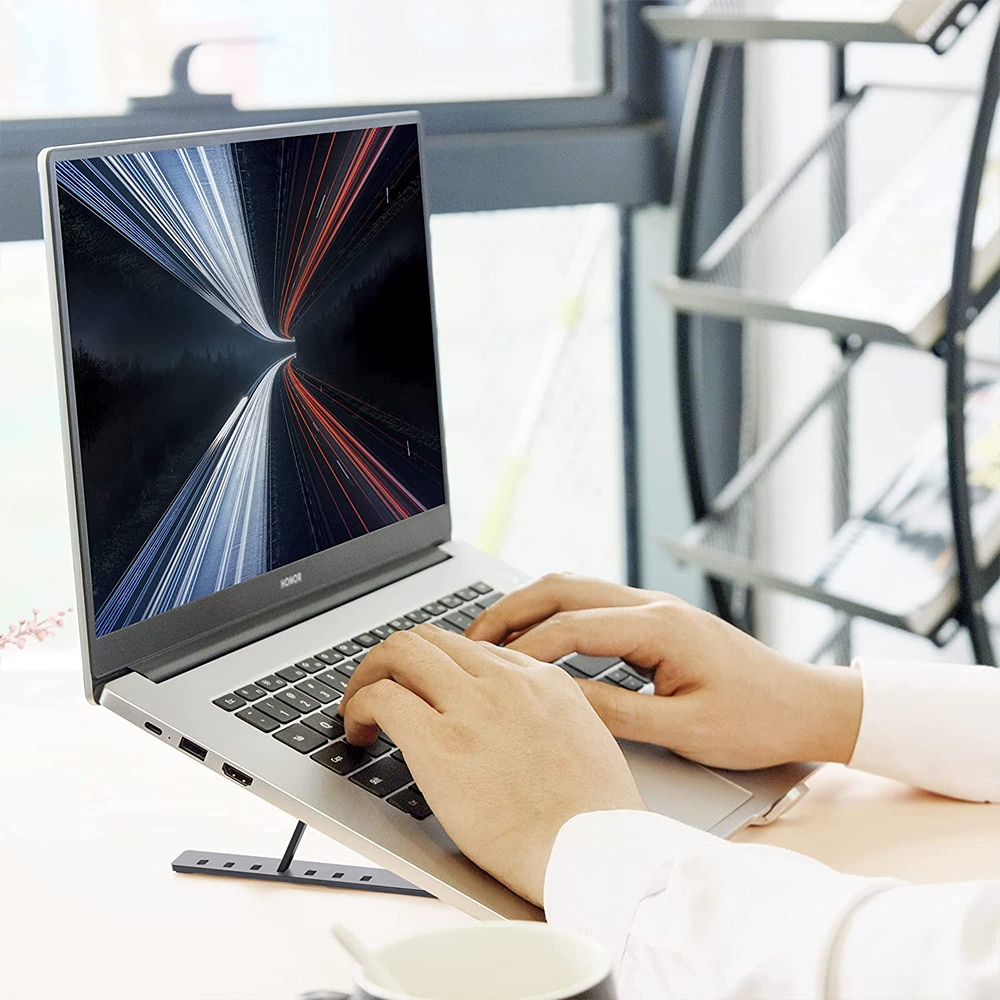 Suport reglabil pentru laptop, Macbook, iPad sau tableta, Non-Alunecos ...