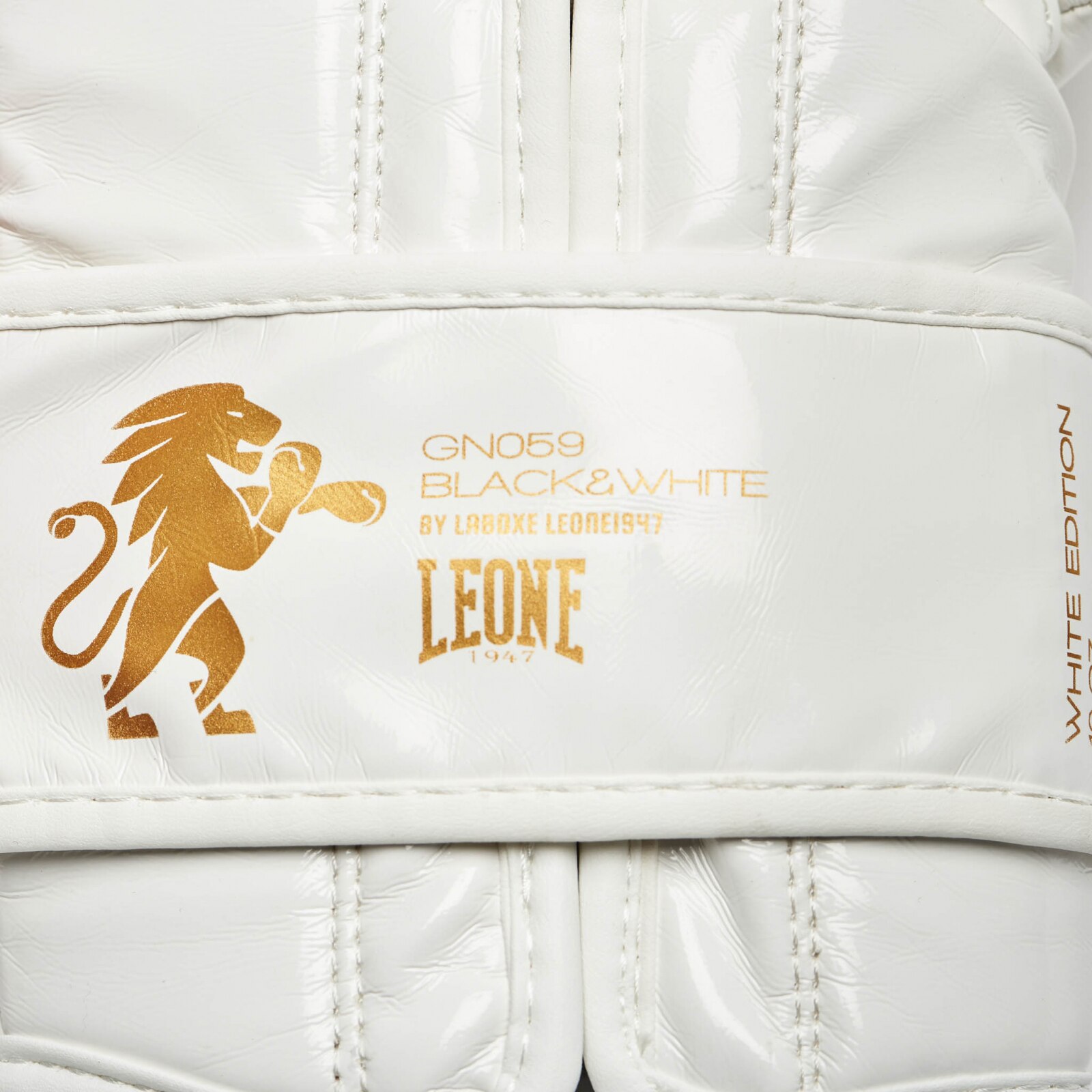 Боксови ръкавици Leone White 16 Oz - eMAG.bg