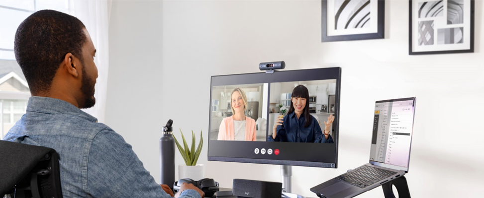 Camera web Logitech Brio 500, Full HD 1080p, RightLight 4, 90 FoV, USB ...