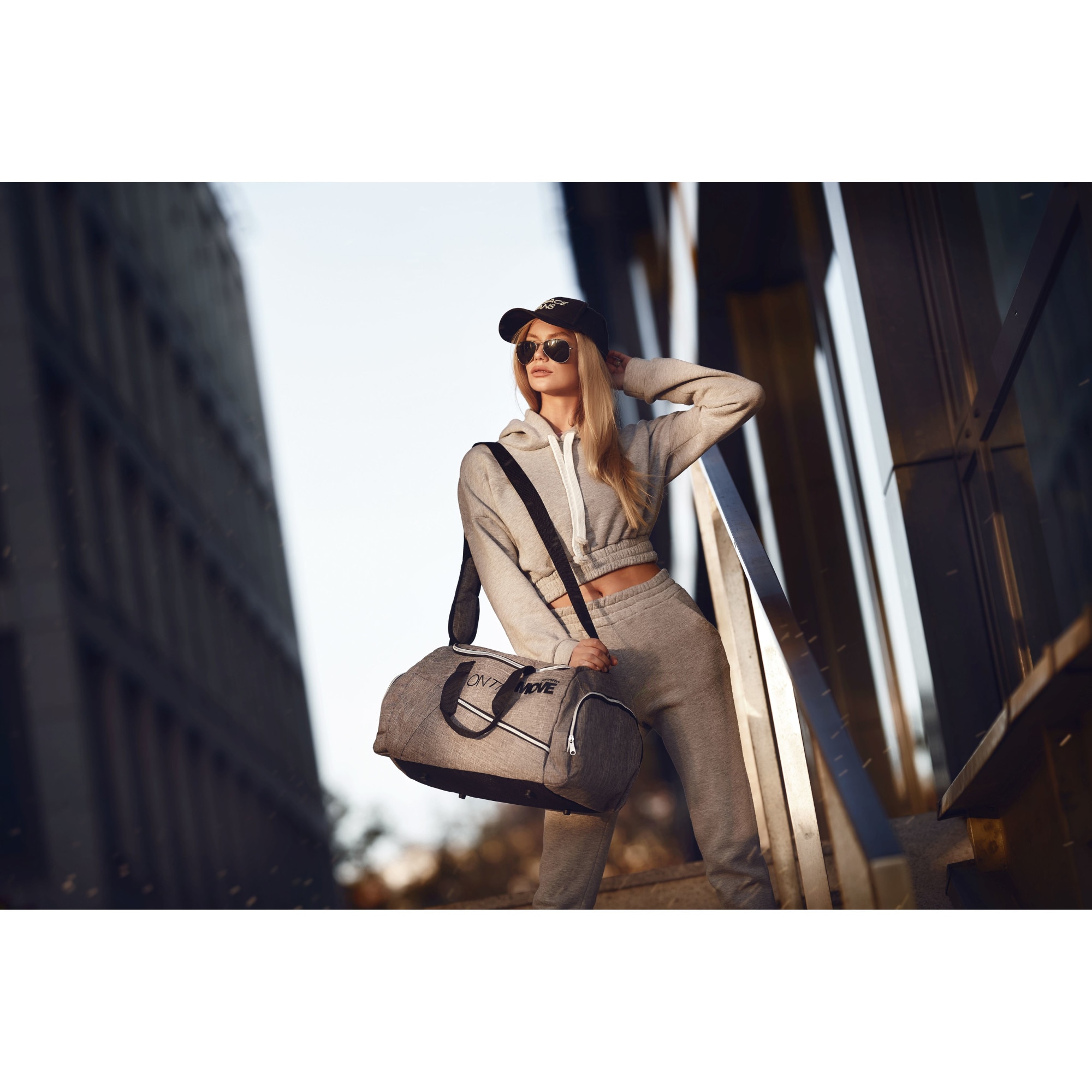 Geanta sport, ZG20 FIT AIR, Zagatto, Impermeabil, Gri 50x30x25 - eMAG.ro