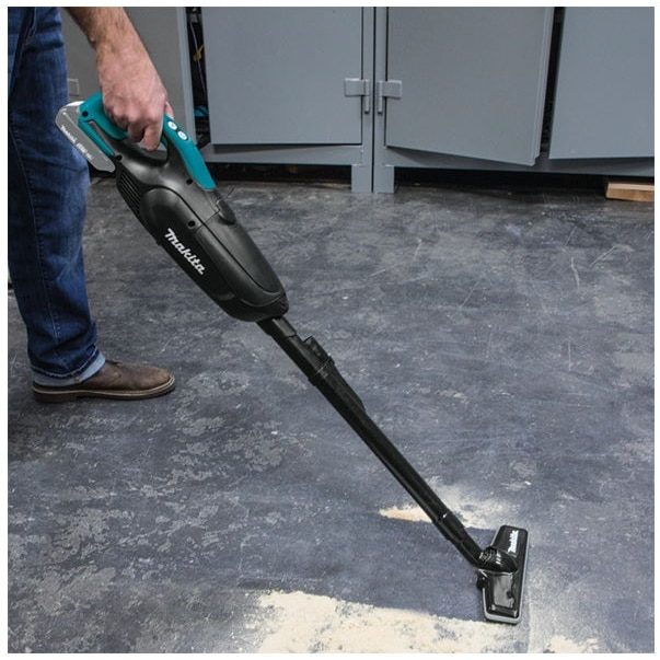 Aspirator Makita DCL182ZB Negru/Albastru - eMAG.ro