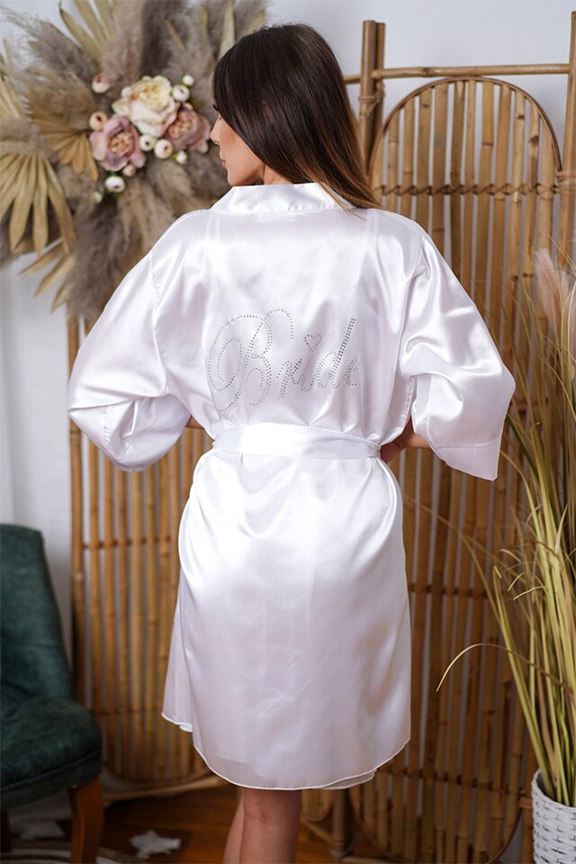 Halat Mireasa, cu strasuri argintii Bride, satin, alb, M INTL - eMAG.ro