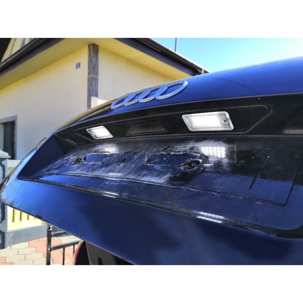 Set 2 lampi numar inmatriculare dedicate Audi A4 B6 B7 A3 A5 A6 A8 Q7 ...