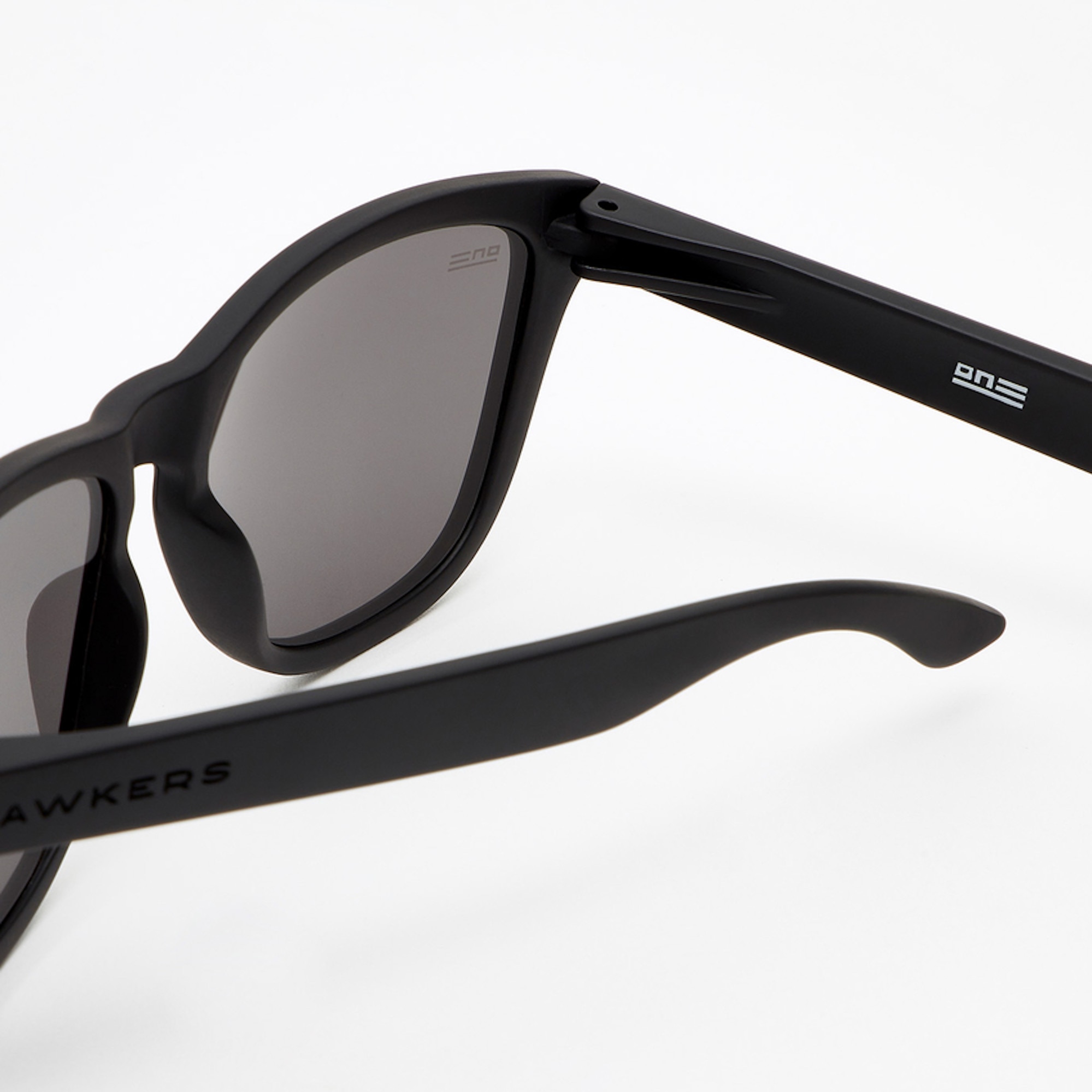 Ochelari de soare Hawkers, Carbon Black Dark One, Rectangular, Negru mat/Gri inchis, HK018TR/01 ...