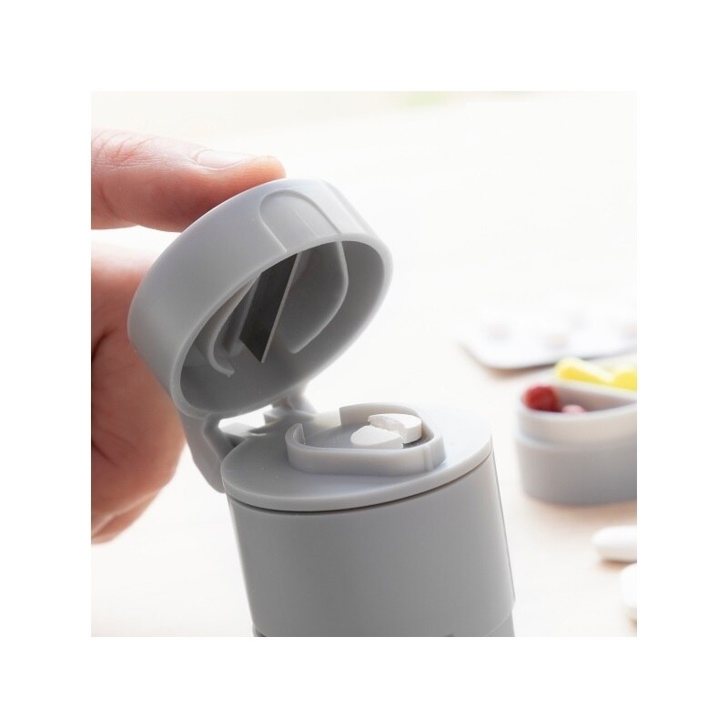 Organizator pentru pastile 5 in 1, cu taietor si tocator, Gonga® Gri ...