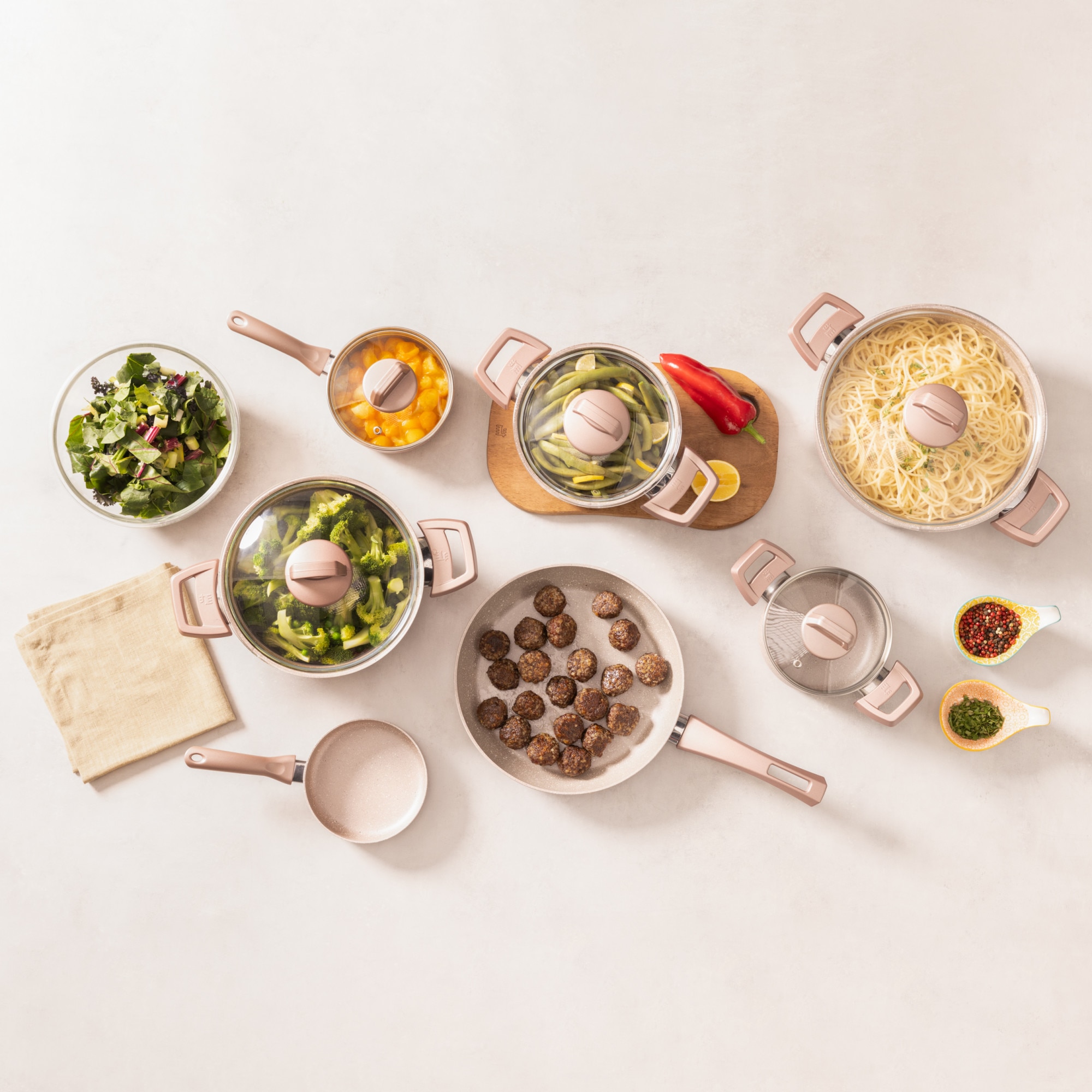 Set de bucatarie, Karaca, Rosegold, 12 piese, 5 Oale 5 capac 2 Tigai ...