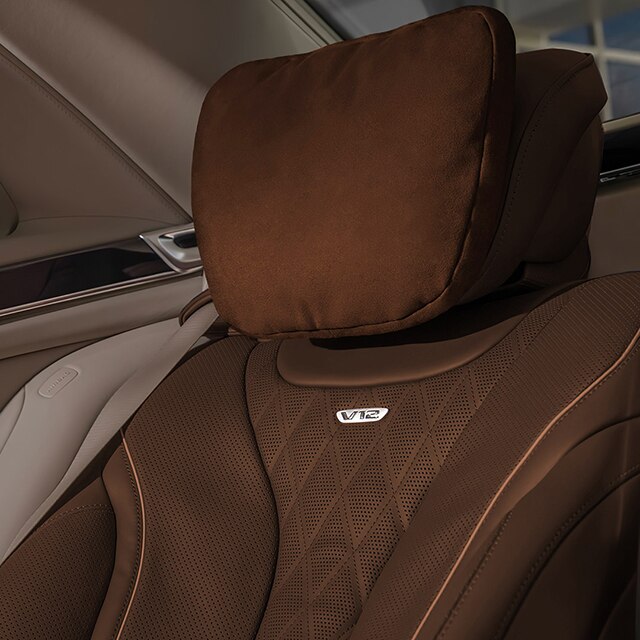 Perna auto tetiera, tip alcantara, 25x21 cm, maro inchis - eMAG.ro