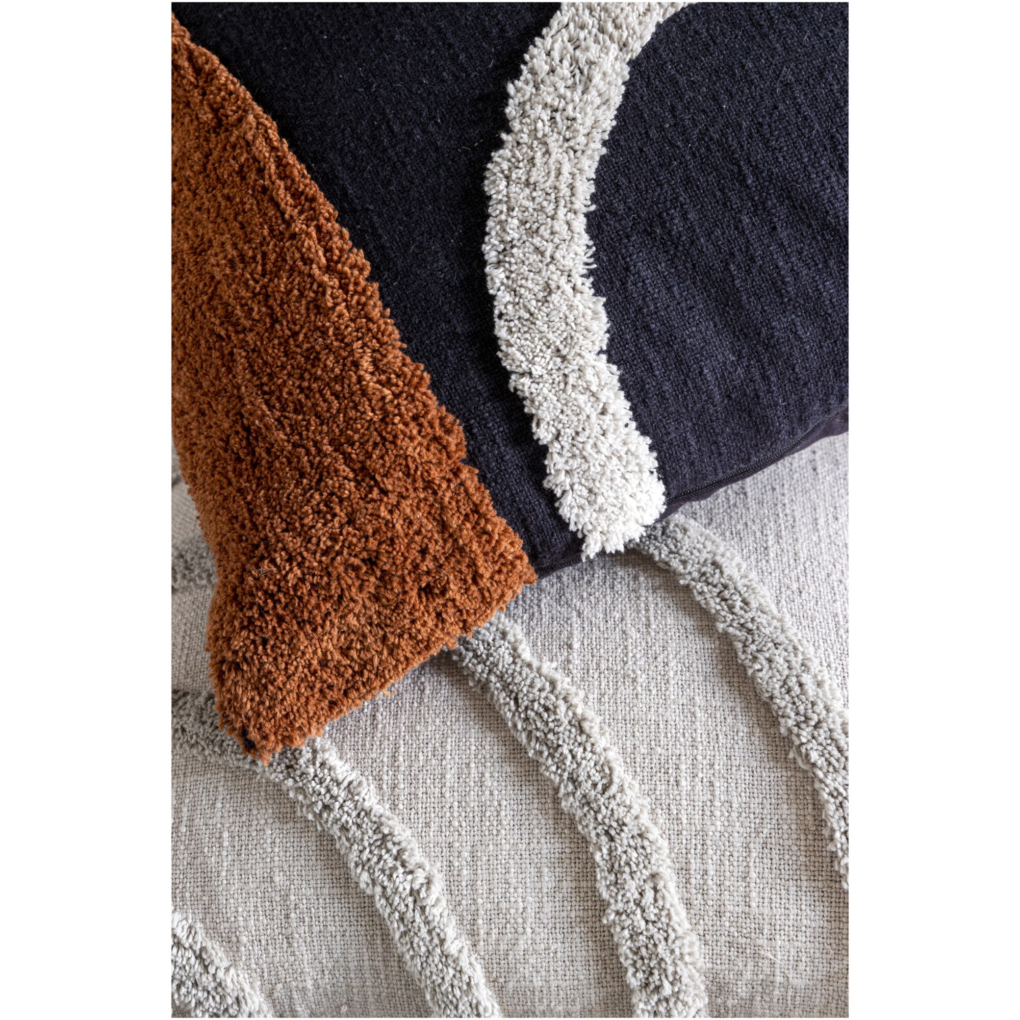 Perna decorativa Keith Taupe Mistral Home, 45x45 cm, policotton - eMAG.ro