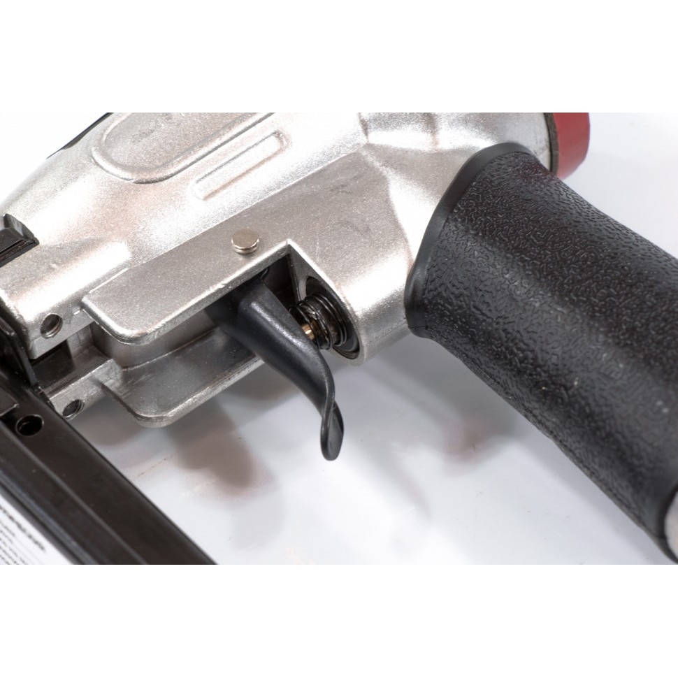 Capsator pneumatic pentru capse dreptunghiulare 6-13 mm, MTX - eMAG.ro