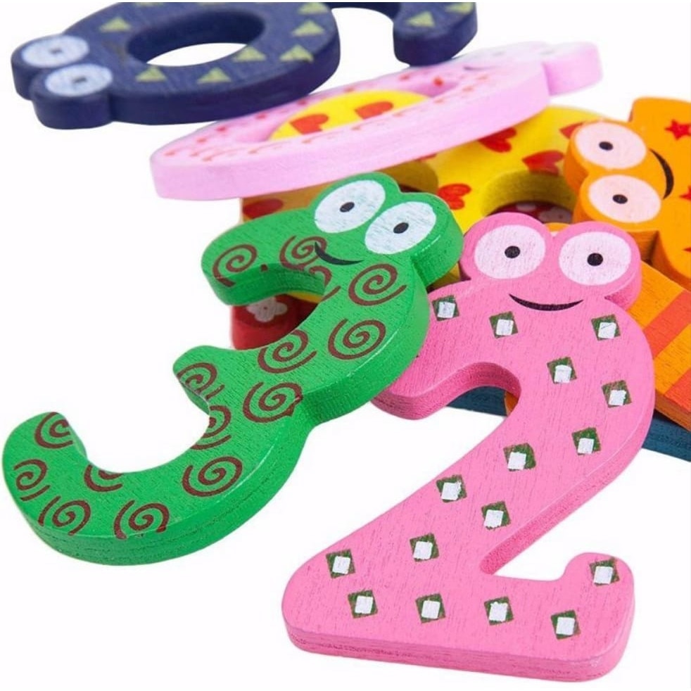 Set de Litere si Cifre, 26 litere + 10 cifre magnetice, colorate, din ...