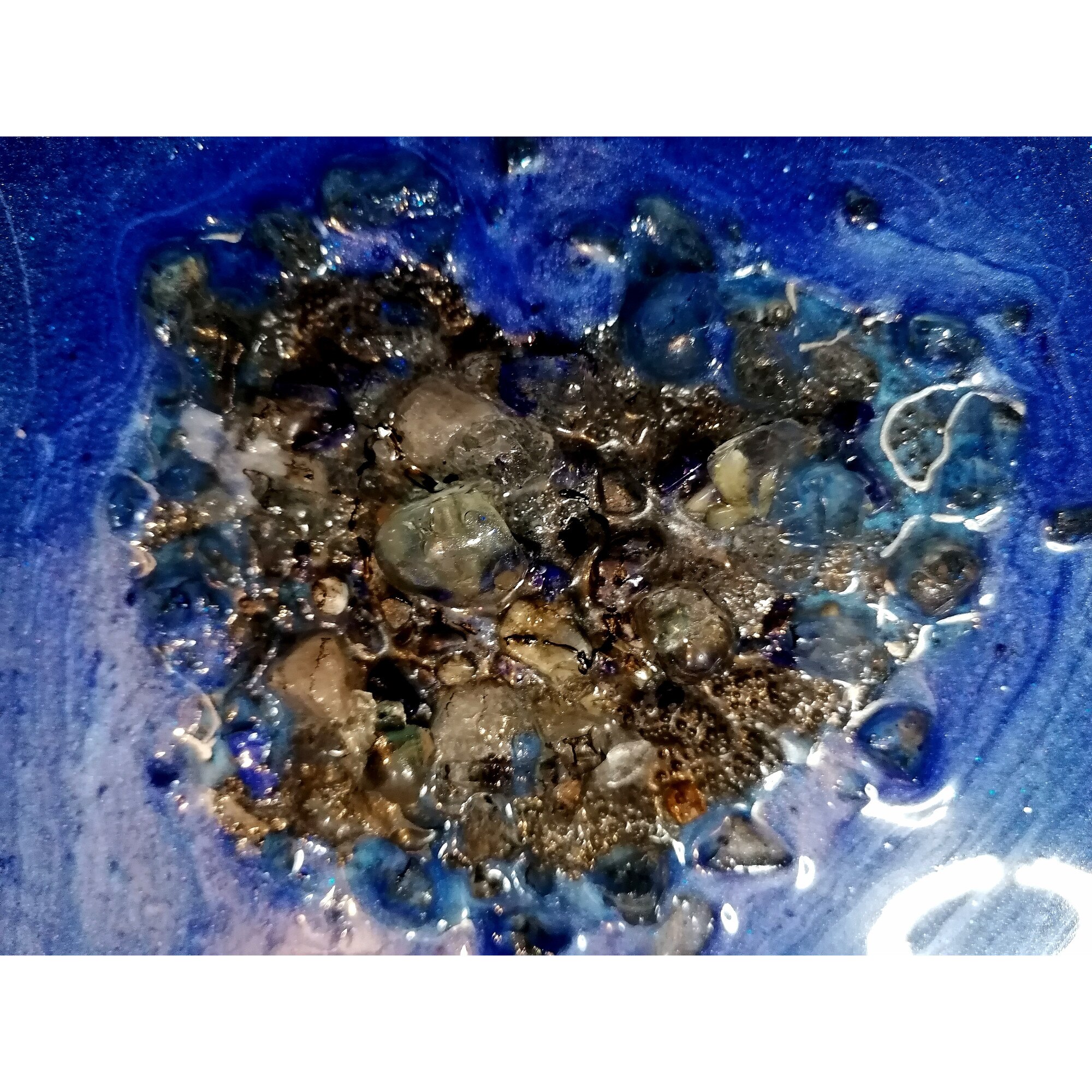 Tablou pictura abstracta Lazuli, cu rasina si cristale naturale, panza ...