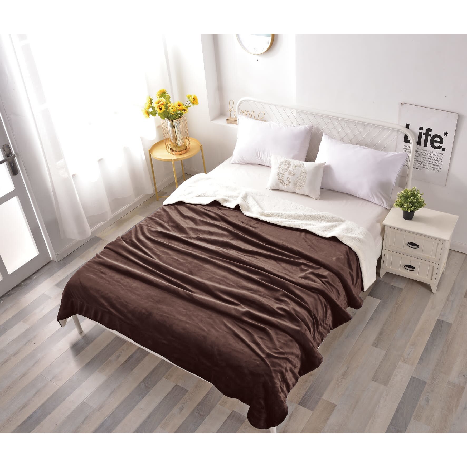 Patura cocolino groasa cu blanita, model Unii Maro 200 x 230 - eMAG.ro