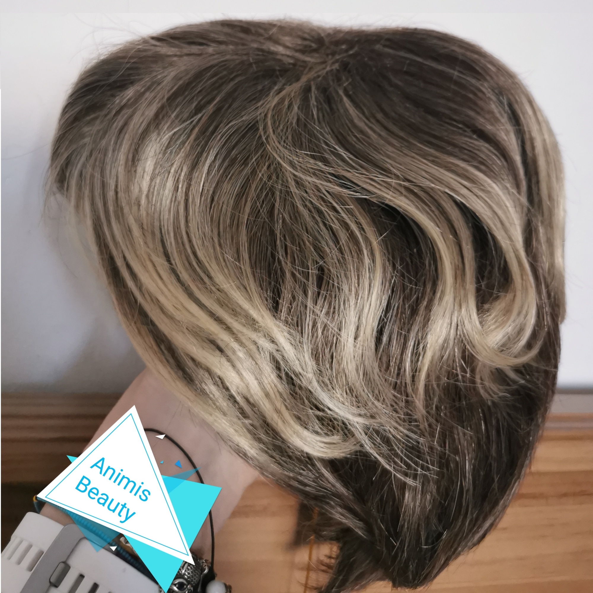 Peruca scurta Ombre BLOND, Animis Beauty, fibra sintetica cu aspect ...