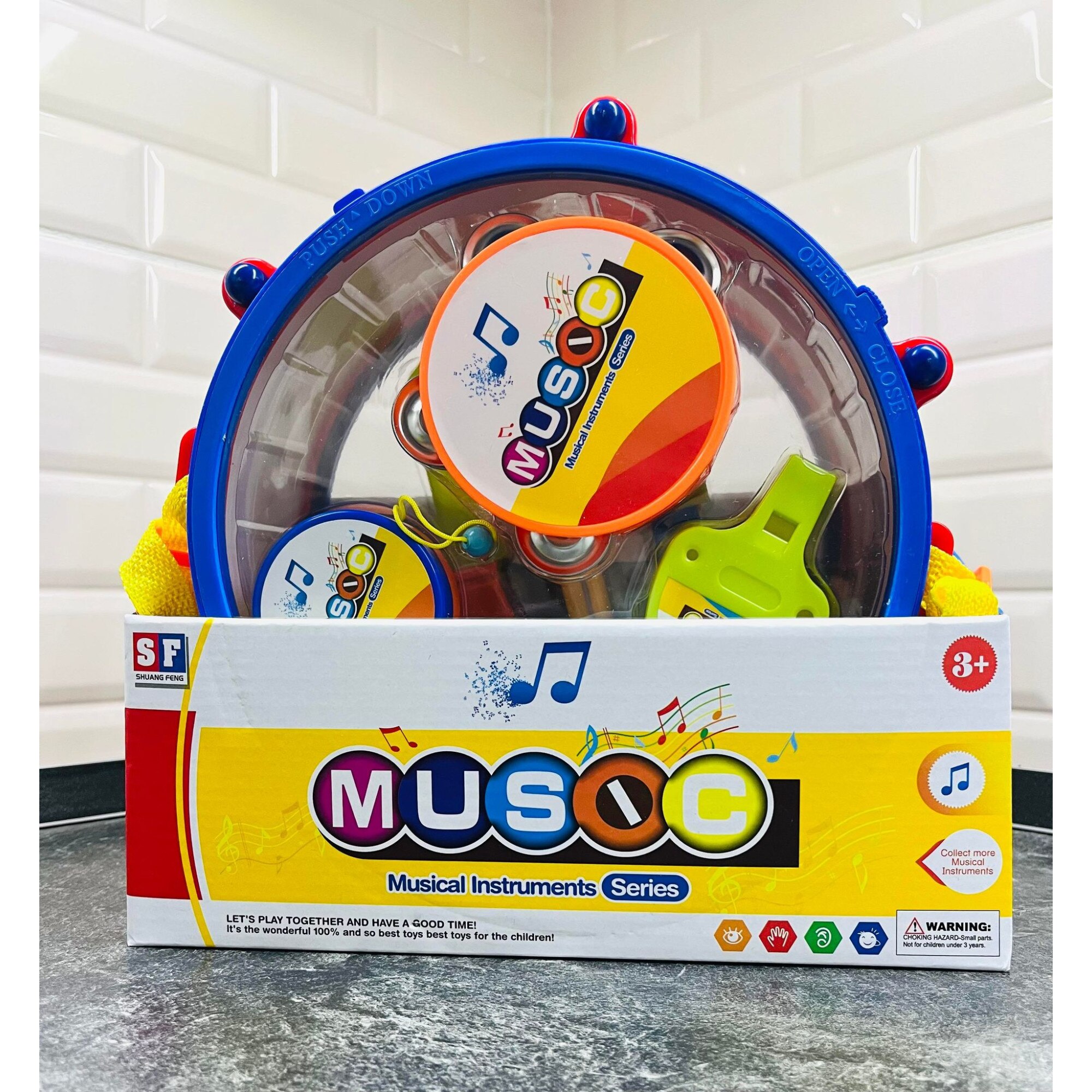 Set muzical cu 6 instrumente, toba cu doua bete, fluier, doua ...