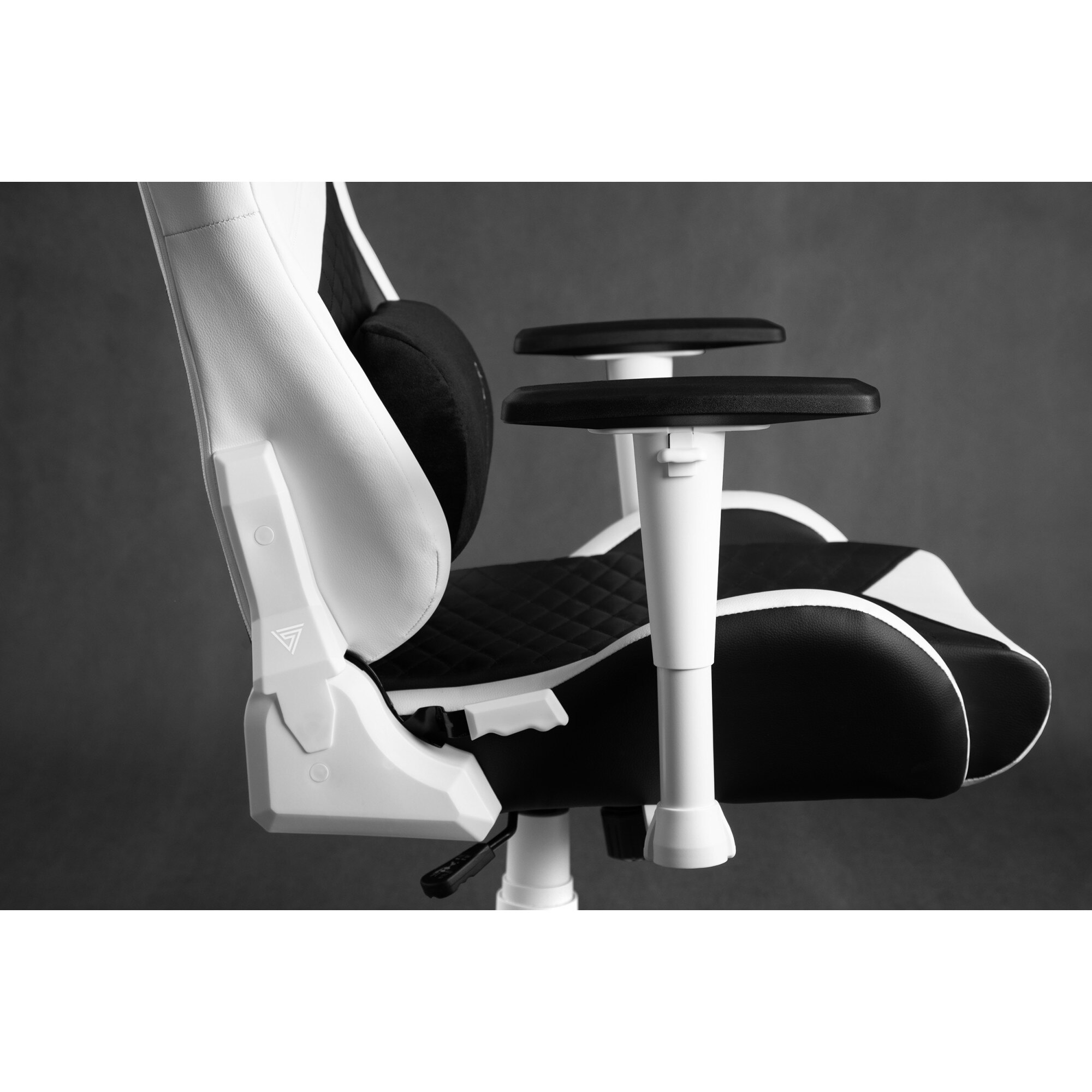 Scaun gaming SENSE7 Spellcaster Senshi XL size, piele ecologica, 160 kg ...