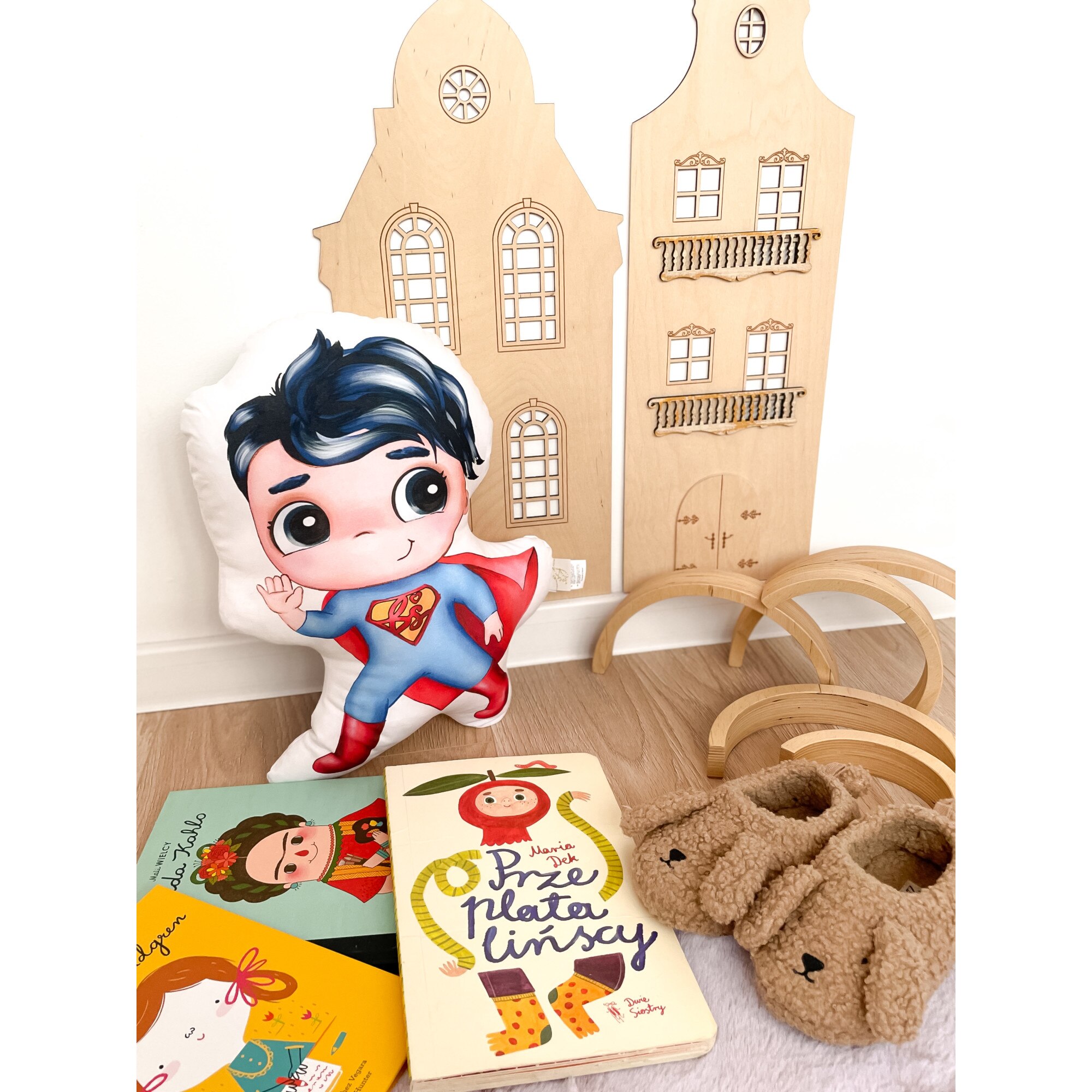 Perna bebe Superhero boy, alb, 40×30 cm - eMAG.ro