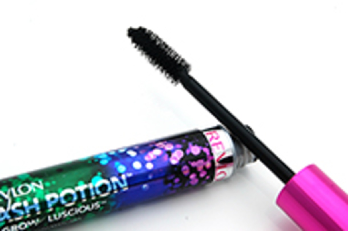 Rimel Revlon Grow Lash Potion 01 Blackest Black - eMAG.ro