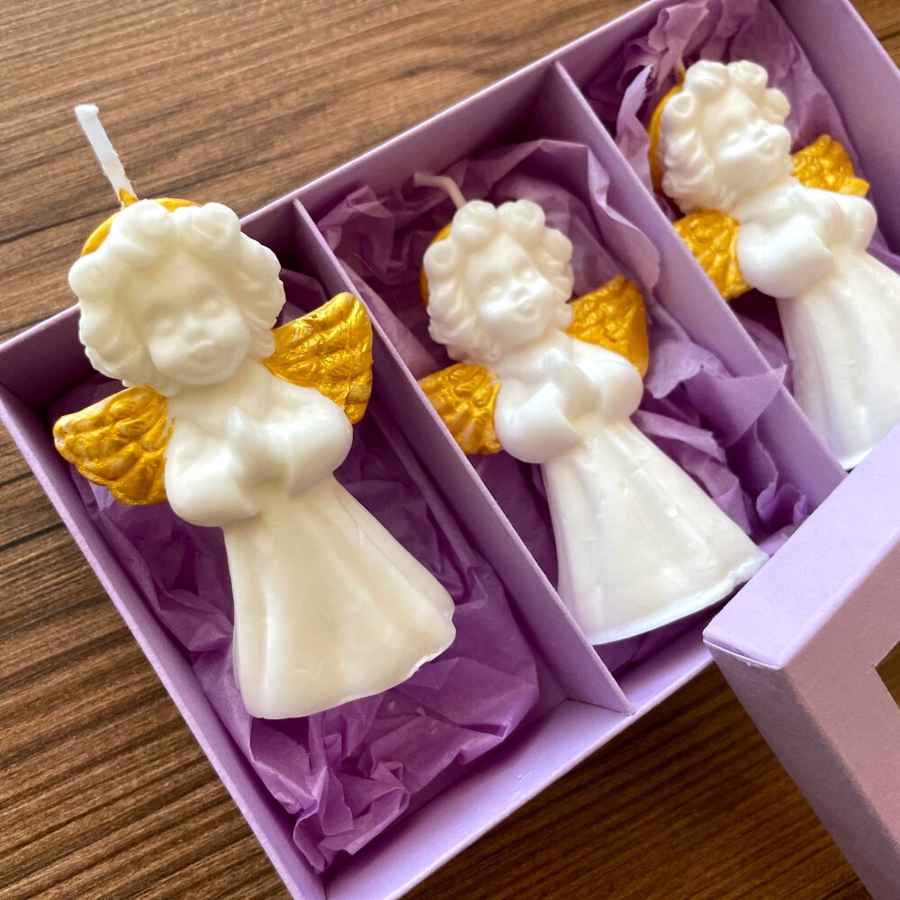 Set de 3 lumanari Ingeras, din ceara de soia parfumata, Santal&Mosc ...