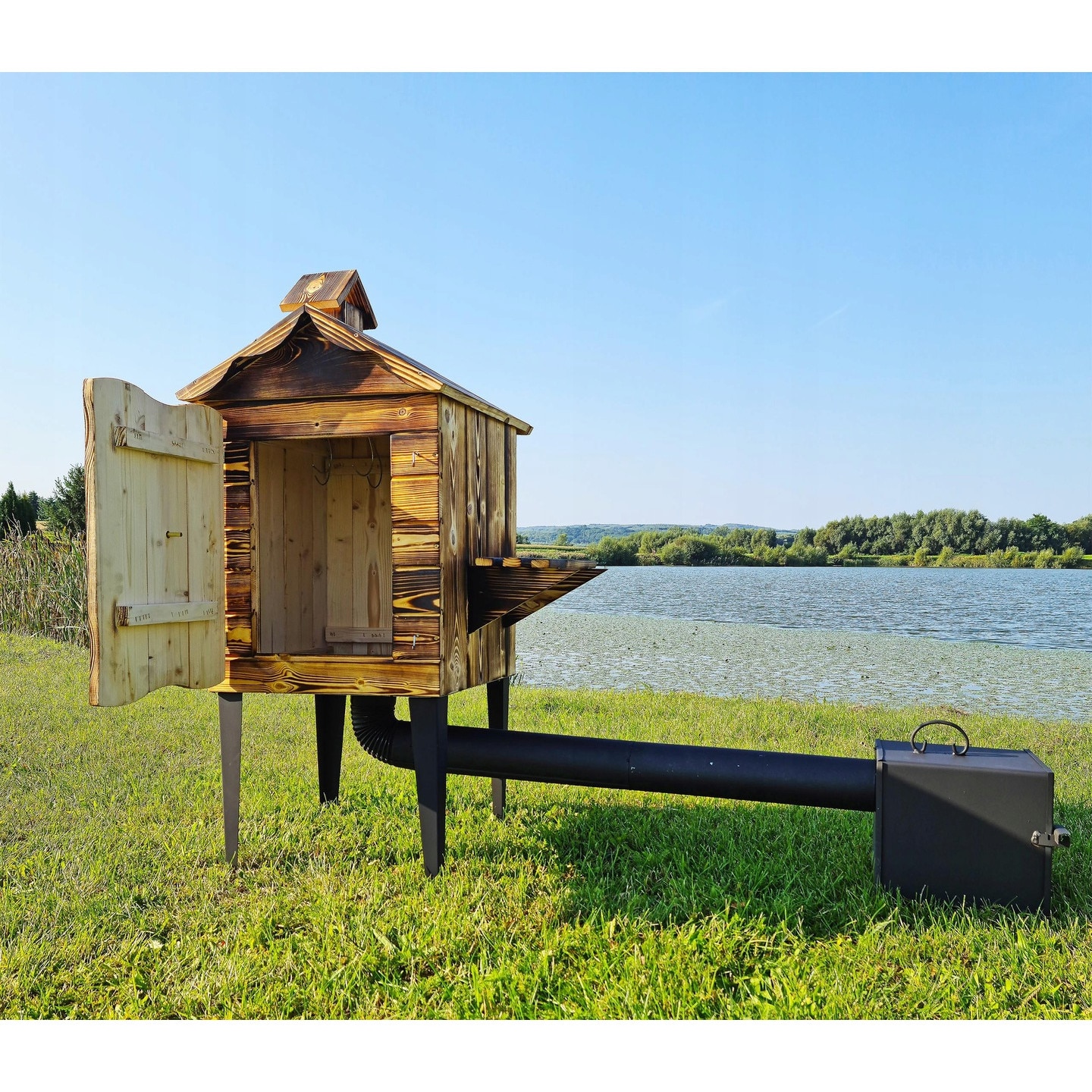 Afumatoare de gradina cu o singura camera, cu raft, din lemn 125x50x50 ...