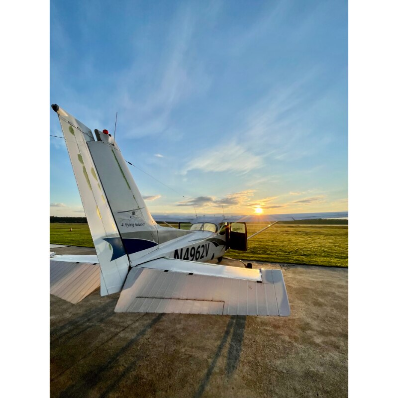 Voucher Prima ta Lectie da Aviatie, Asociatia Iubim Aviatia, Aerodromul ...