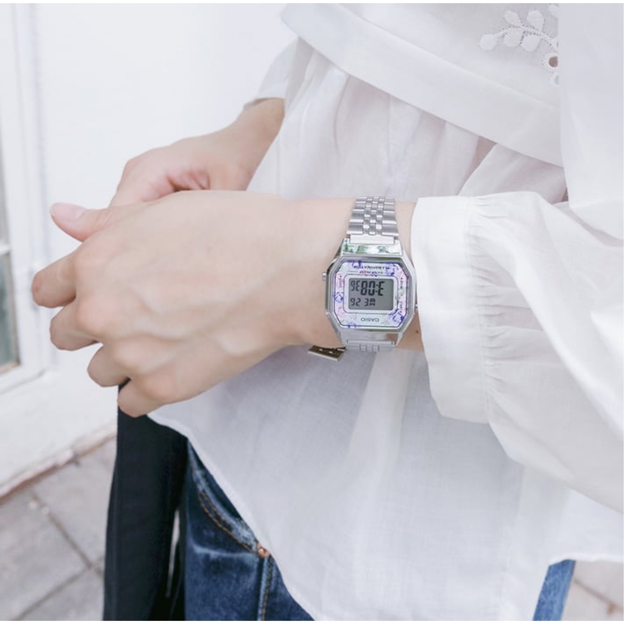 Ceas Dama, Casio, Vintage ICONIC LA-680WA-2C - eMAG.ro