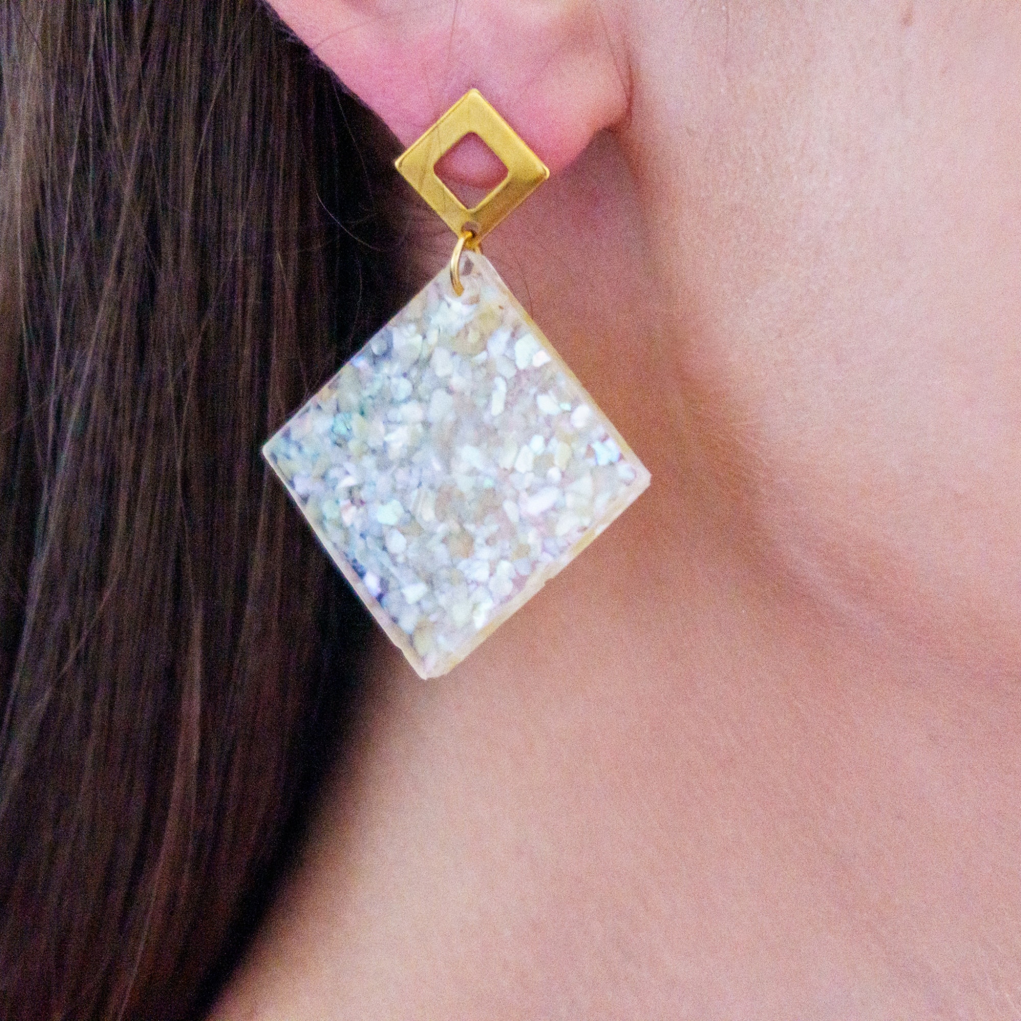 Cercei moderni, cu piatra sparta galbena, Bright Yellow Diamond ...