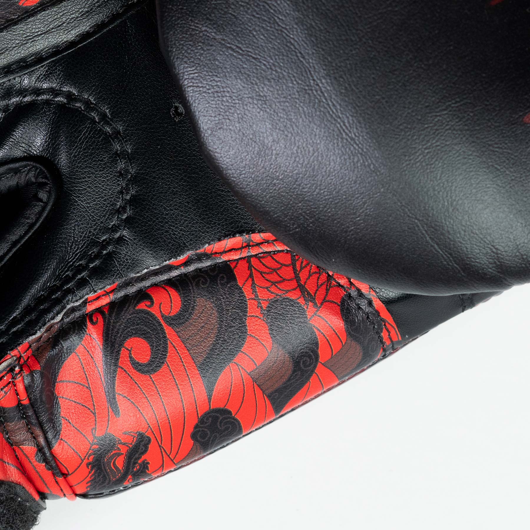 Боксови ръкавици Knockout Samurai, 12OZ, червено/черно - eMAG.bg