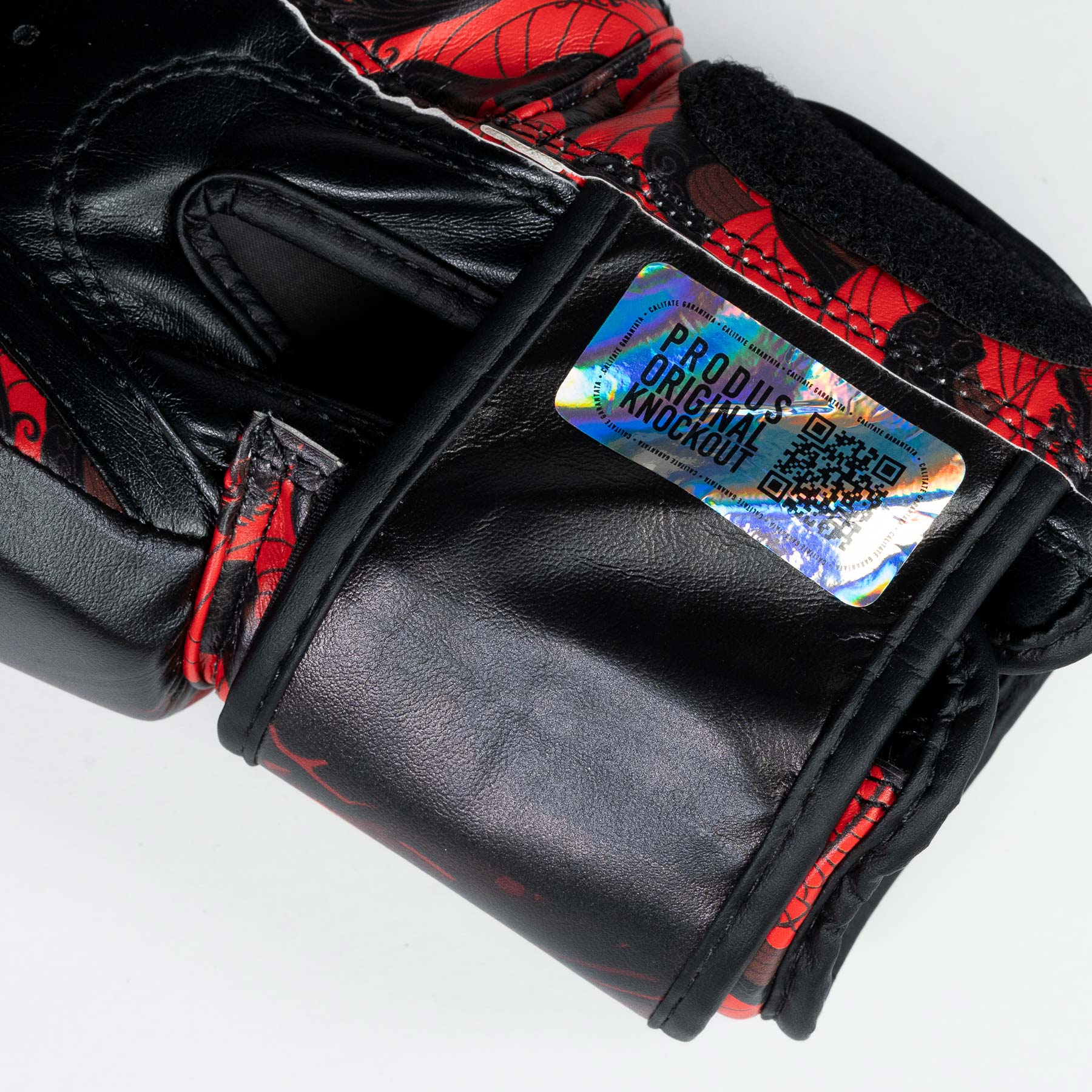 Боксови ръкавици Knockout Samurai, 10OZ, черни и червени - eMAG.bg