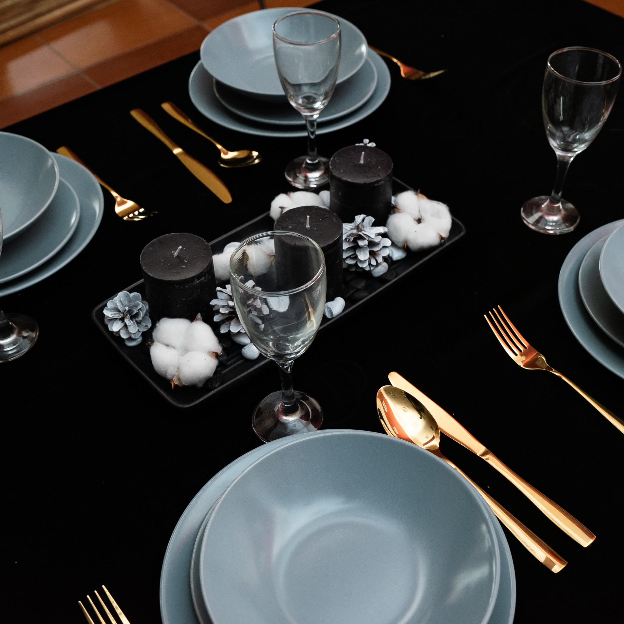 Set farfurii 12 piese, pentru 4 persoane, Ice Gray, 12 piese, Cesiro ...