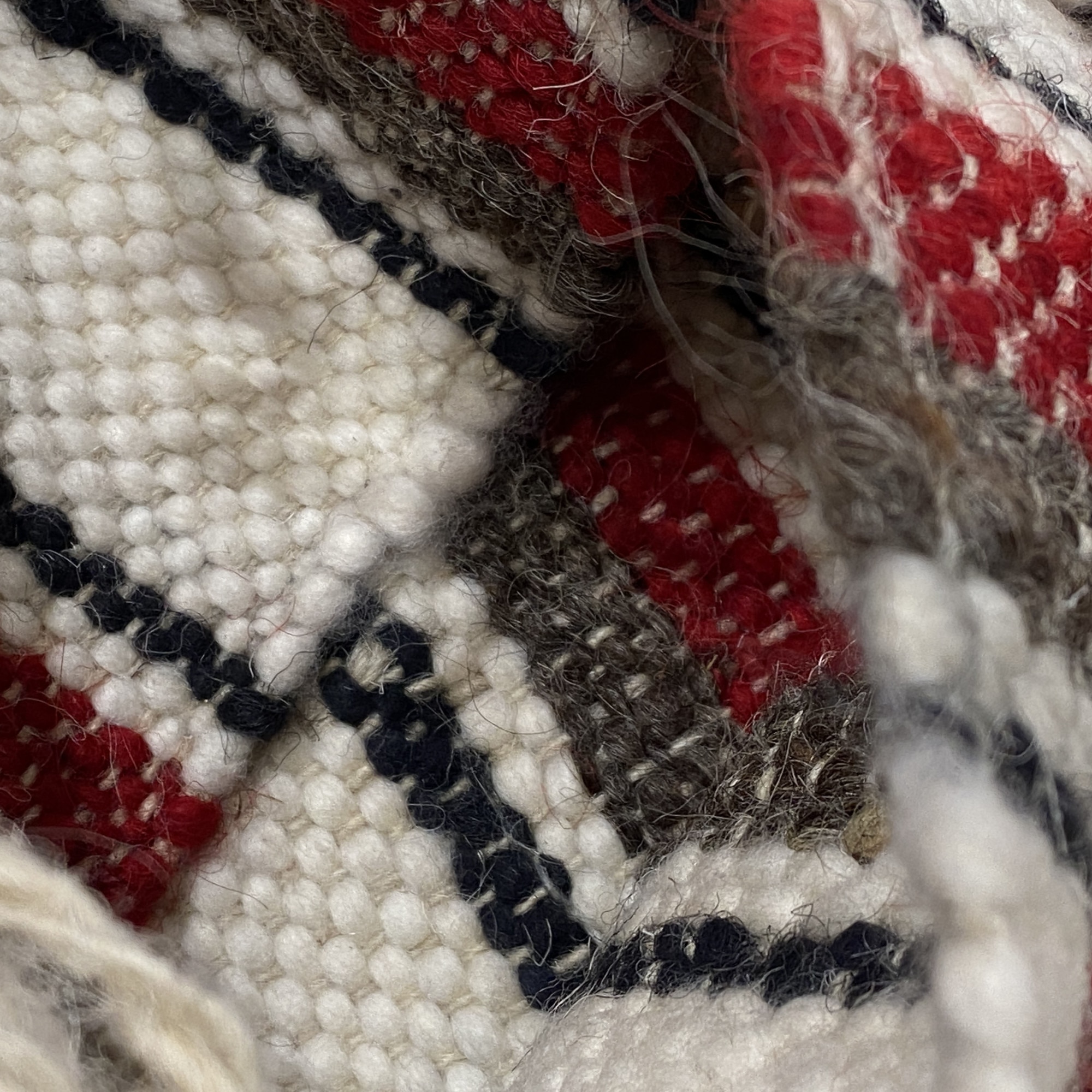 Traista traditional romaneasca, din lana, rosu - eMAG.ro