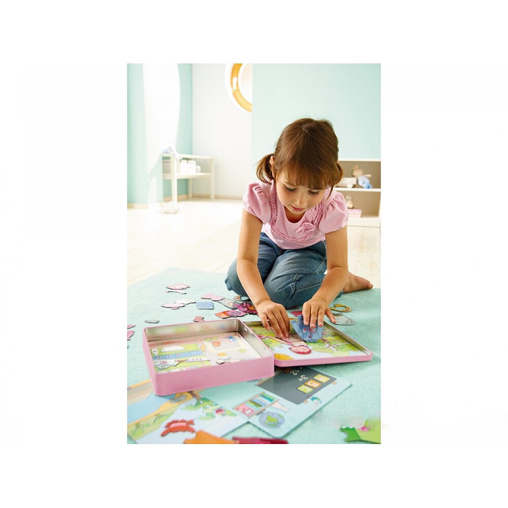 Joc magnetic pentru copii, Hab, 54 magneti si 4 campuri pentru ...