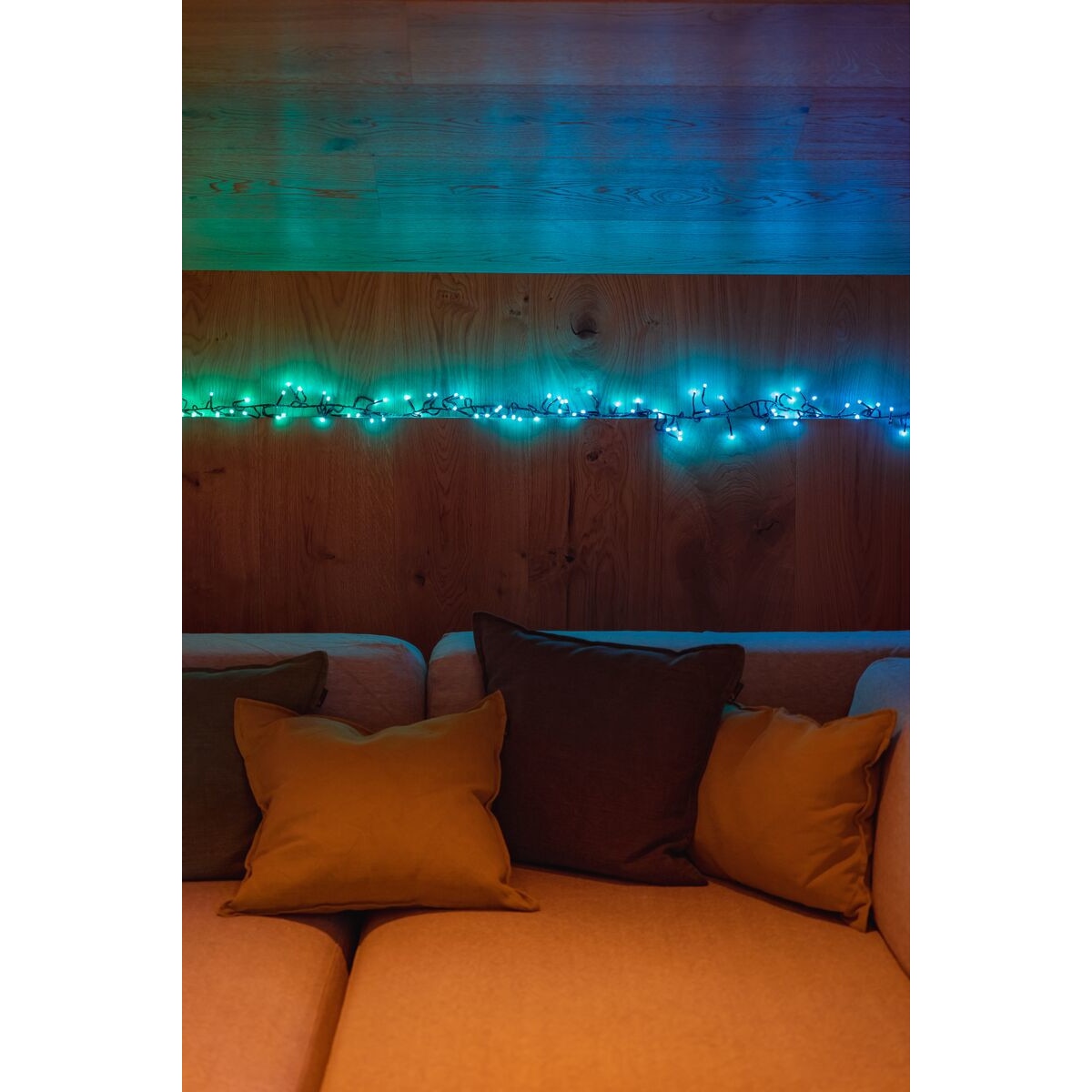 Instalatie Twinkly Cluster cu 400 de LEDuri RGB 6m - eMAG.ro