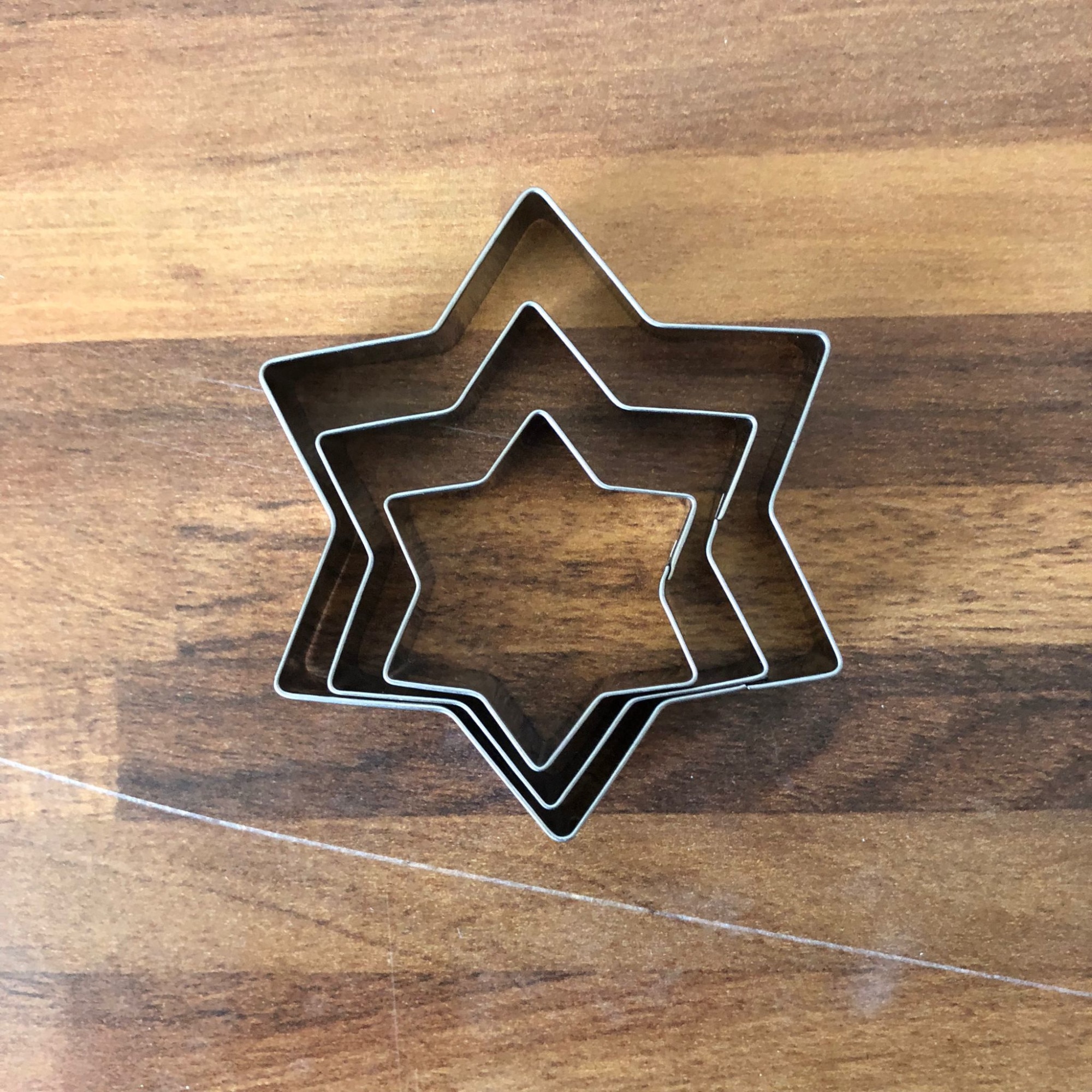 Set 4 Forme Pentru Decupat Prajituri, 3 Marimi, Inima, Stea, Cerc ...