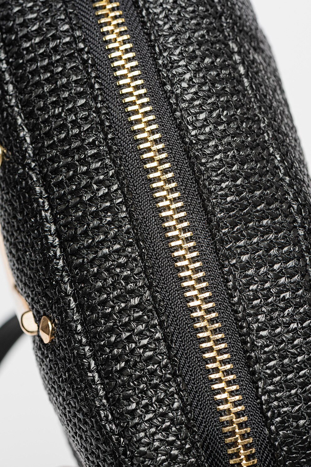 Valentino Bags, Geanta crossbody cu tinte Emily, Negru - eMAG.ro