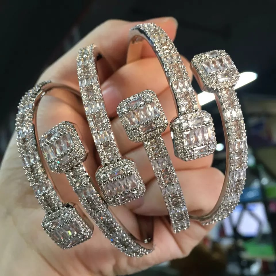 Bratara de dama Luxury Iced Out tip Bangle, pietre zirconiu, placat cu ...