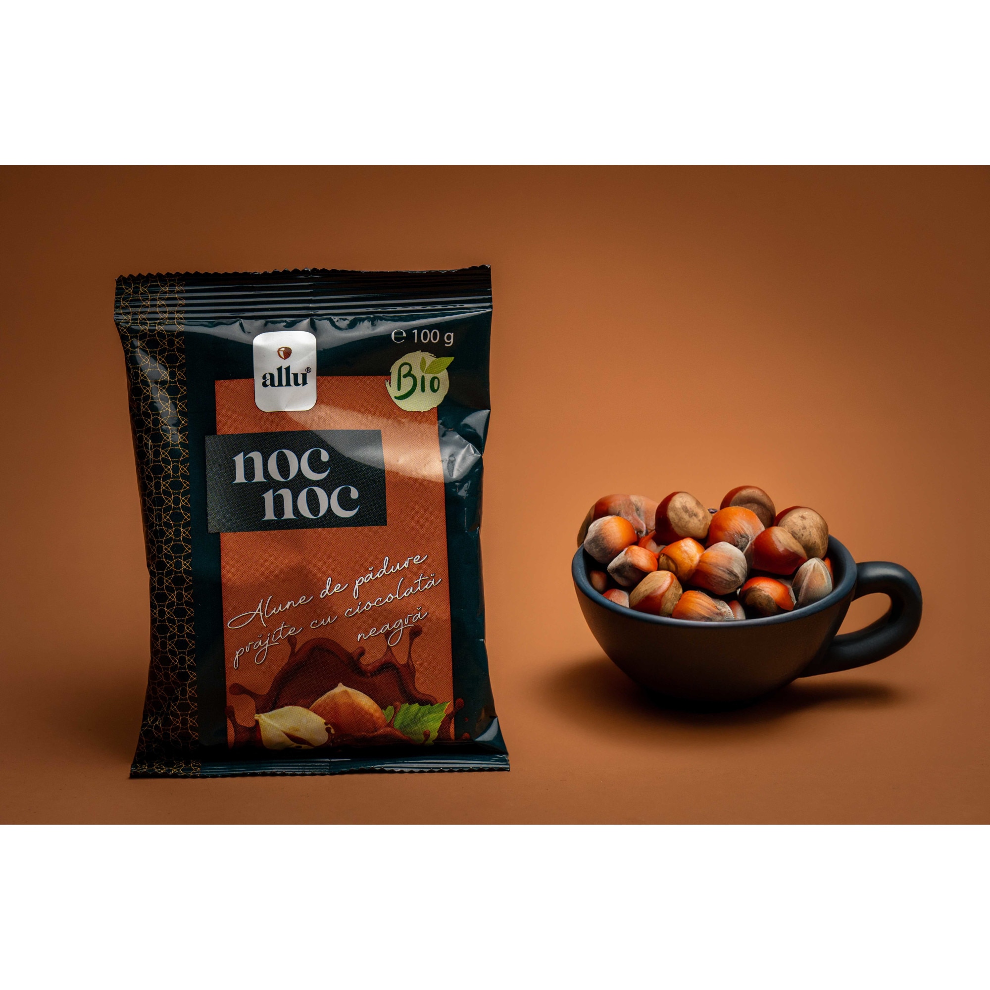 Alune de padure prajite cu ciocolata neagra, Allu, 100g - eMAG.ro