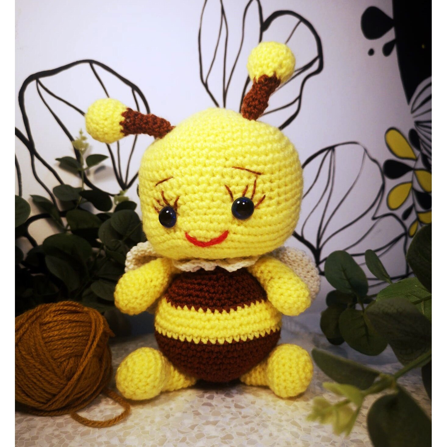 Jucarie de plus Albinuta crosetata manual Mia, Multicolor - eMAG.ro