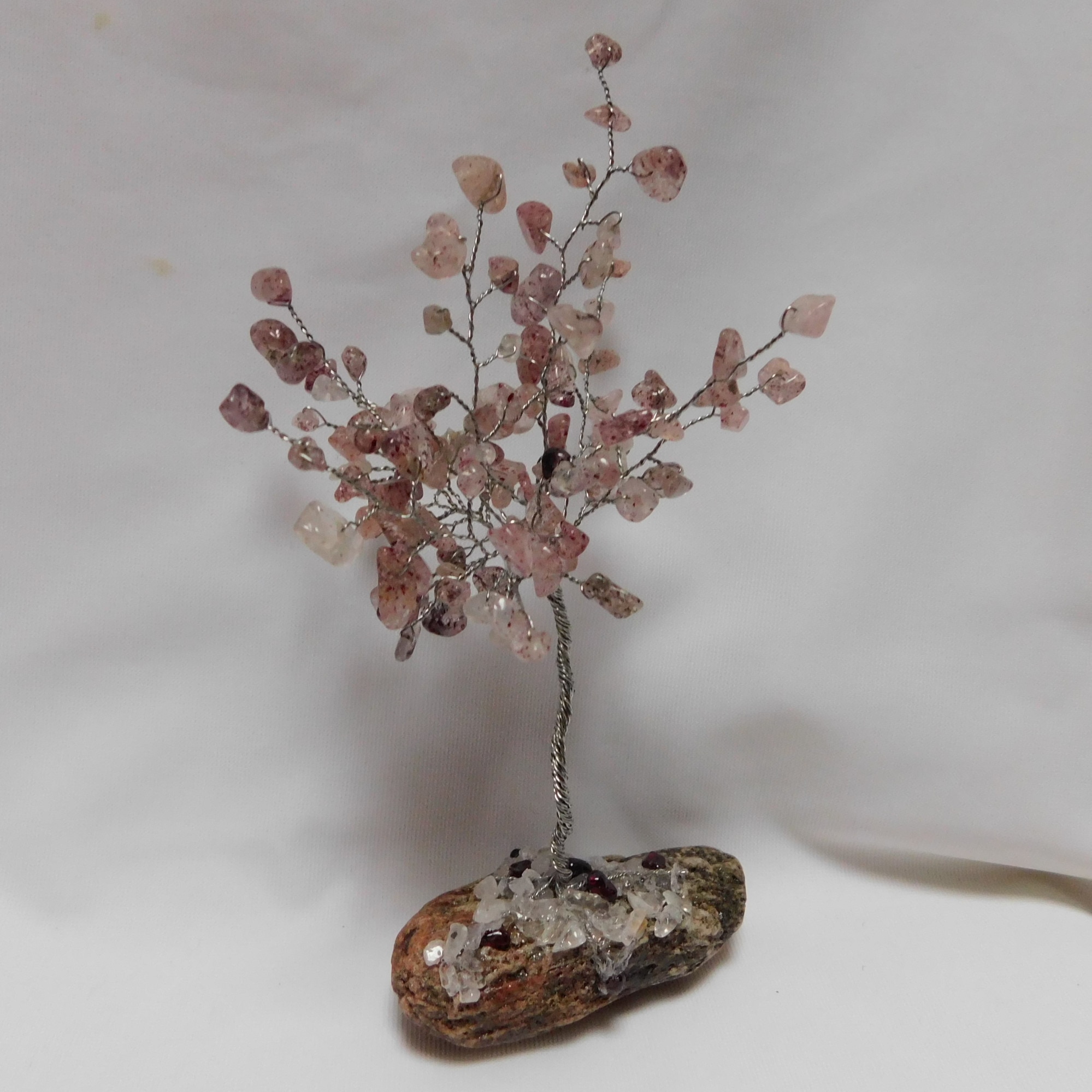 Copacel decorativ "Pomul vietii" din cuart capsuna, 14 cm - eMAG.ro